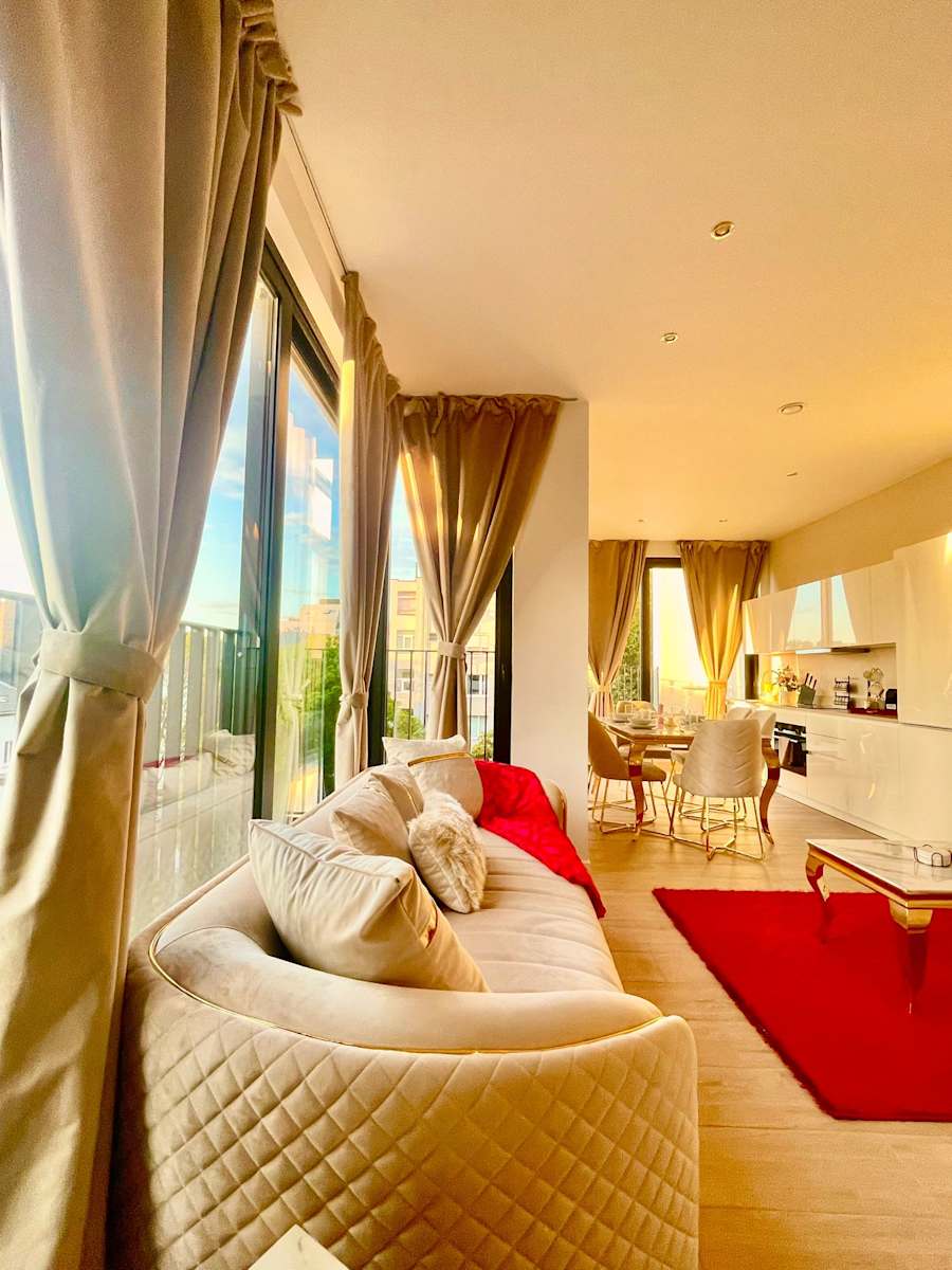 One Lux Stay | Luxury Suites in Antwerp, Dubai & Los Angeles
