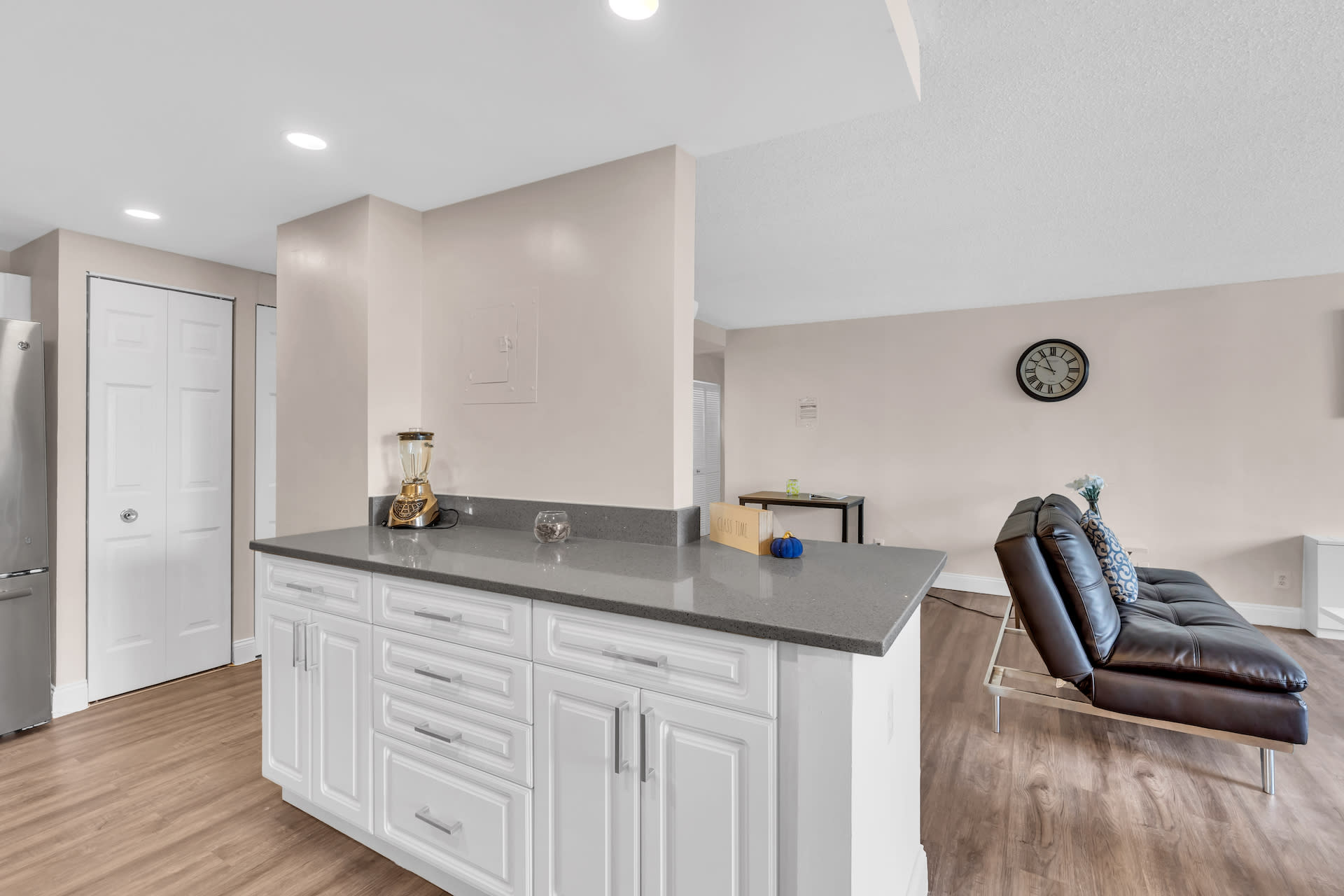 Furnished Apartment In Crystal City Near Pentagon - Arlington, VA