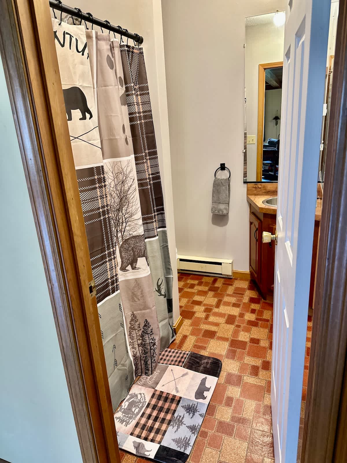 27 Acre Wine Country Estate | Austinburg | Rustic River Retreats