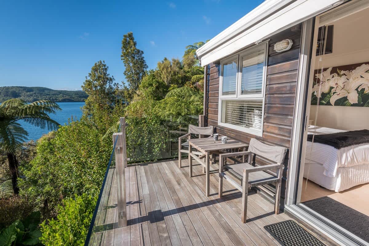 The Lake House | Stunning Views + Private Jetty | Okere Falls | InnList ...