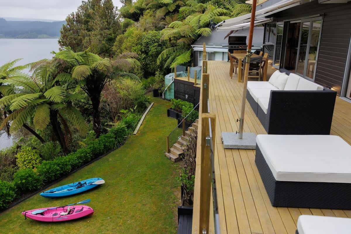 The Lake House | Stunning Views + Private Jetty | Okere Falls | InnList ...