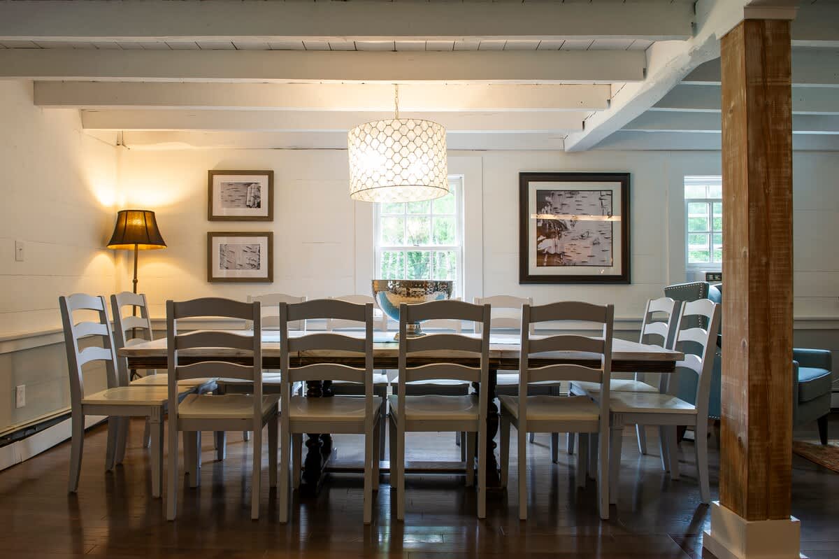 Hammer House at Three Hammers Winery | Hawley | Select Rentals