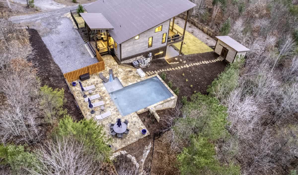 Blue Ridge - Pool - Hot Tub - Views | Mineral Bluff | Unwind Luxury ...