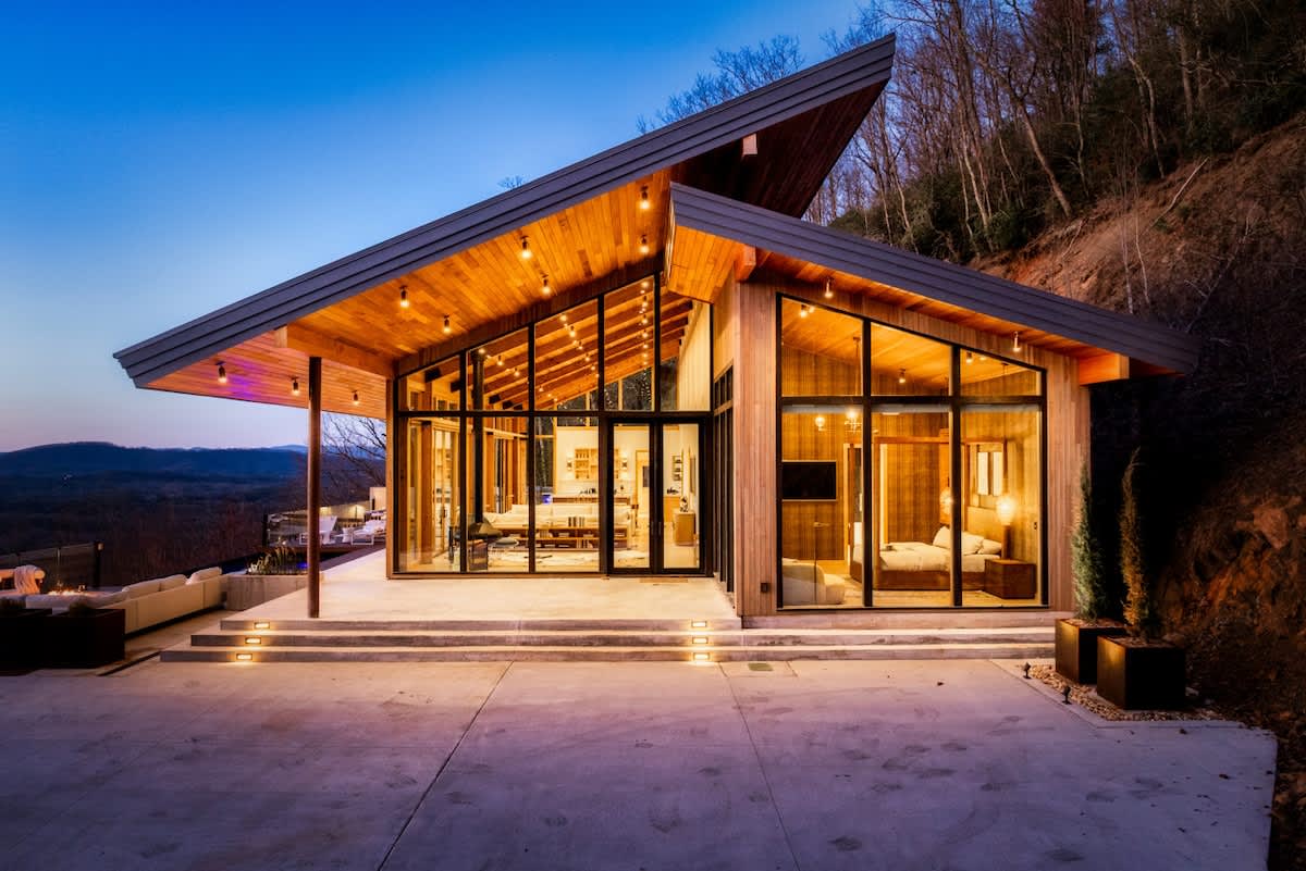 The Glass Frame - Peak Elegance & Luxury | Mineral Bluff | Unwind ...