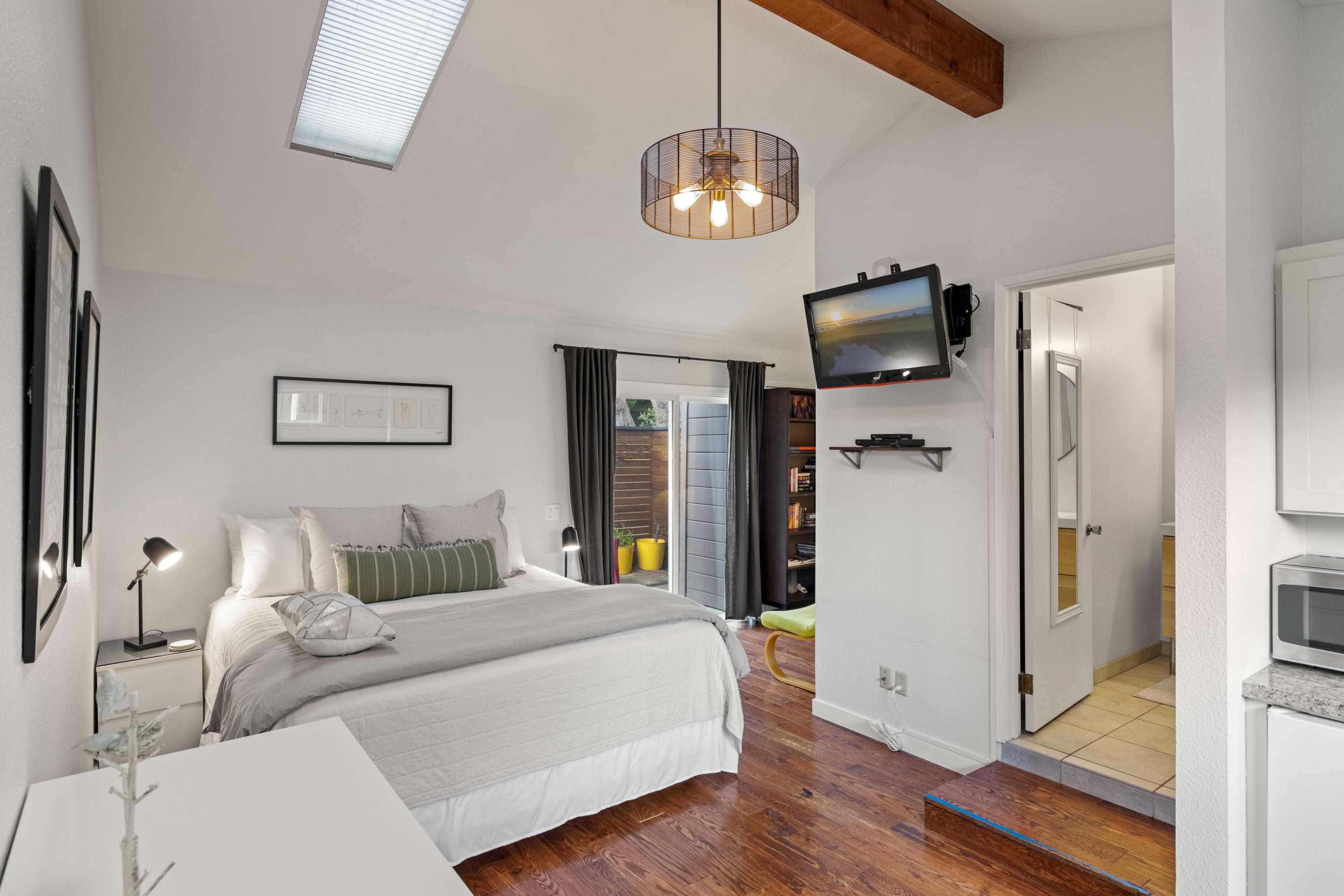 Oak Place Too: Beautiful Updated 4 bedroom 3 1/2 Bath in Carmel | Carmel | Carmel Coast Estate, Inc