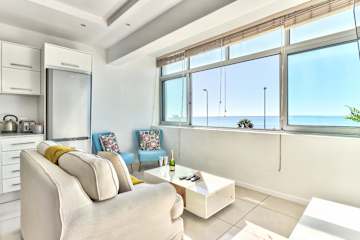 Mouille Point 1Bed Apartment w View Seatide Studio | Nox Cape Town