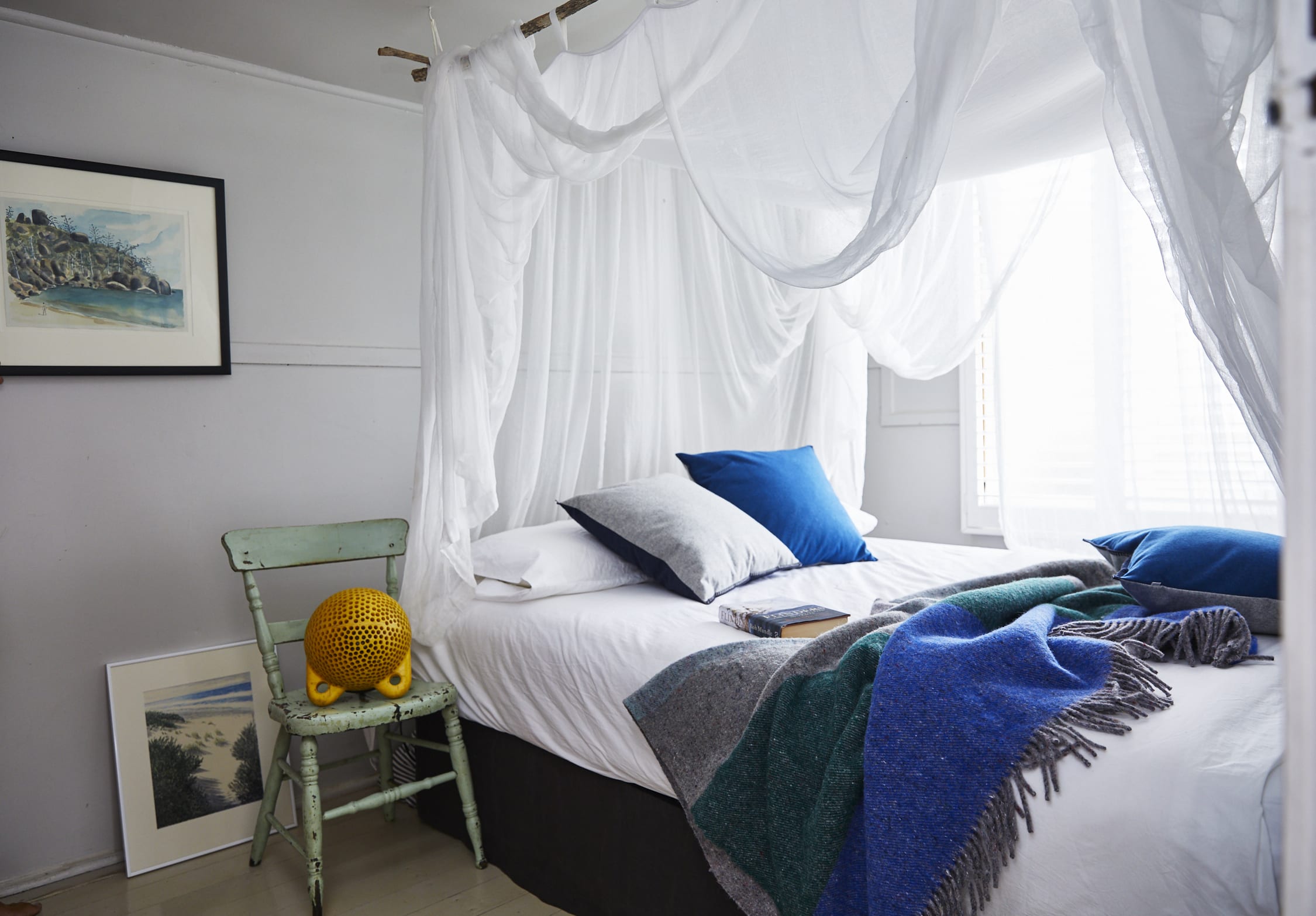 Crayshack an authentic Tasmanian beach side shack on the water ...