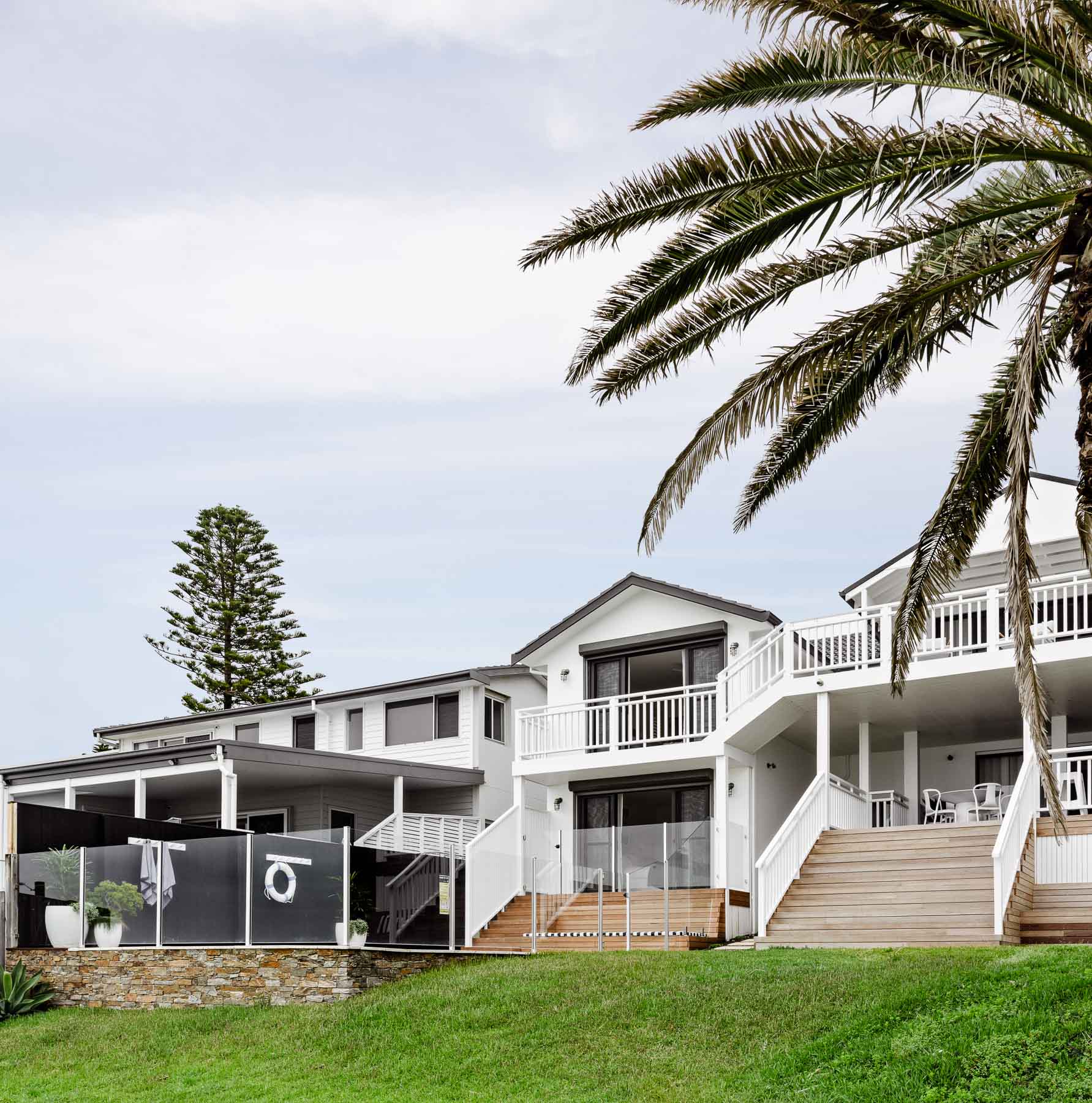 The Palm House Gerroa | Gerroa | Wandering Escapes.