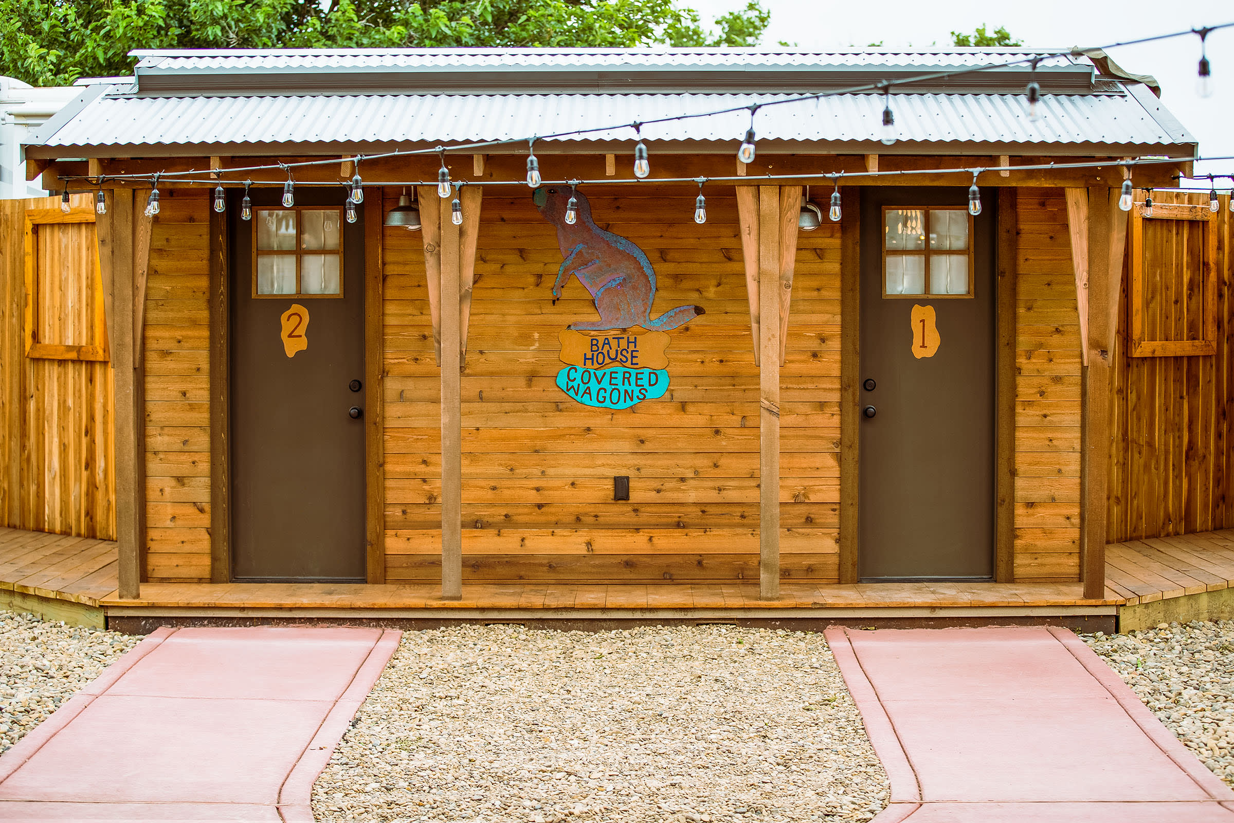 Big Texan Cabins | Amarillo | Big Texan Cabins and Wagons