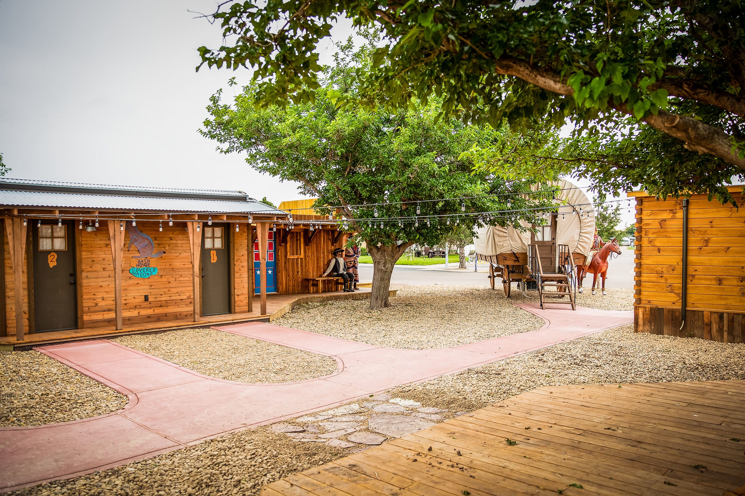 Big Texan Cabins | Amarillo | Big Texan Cabins and Wagons