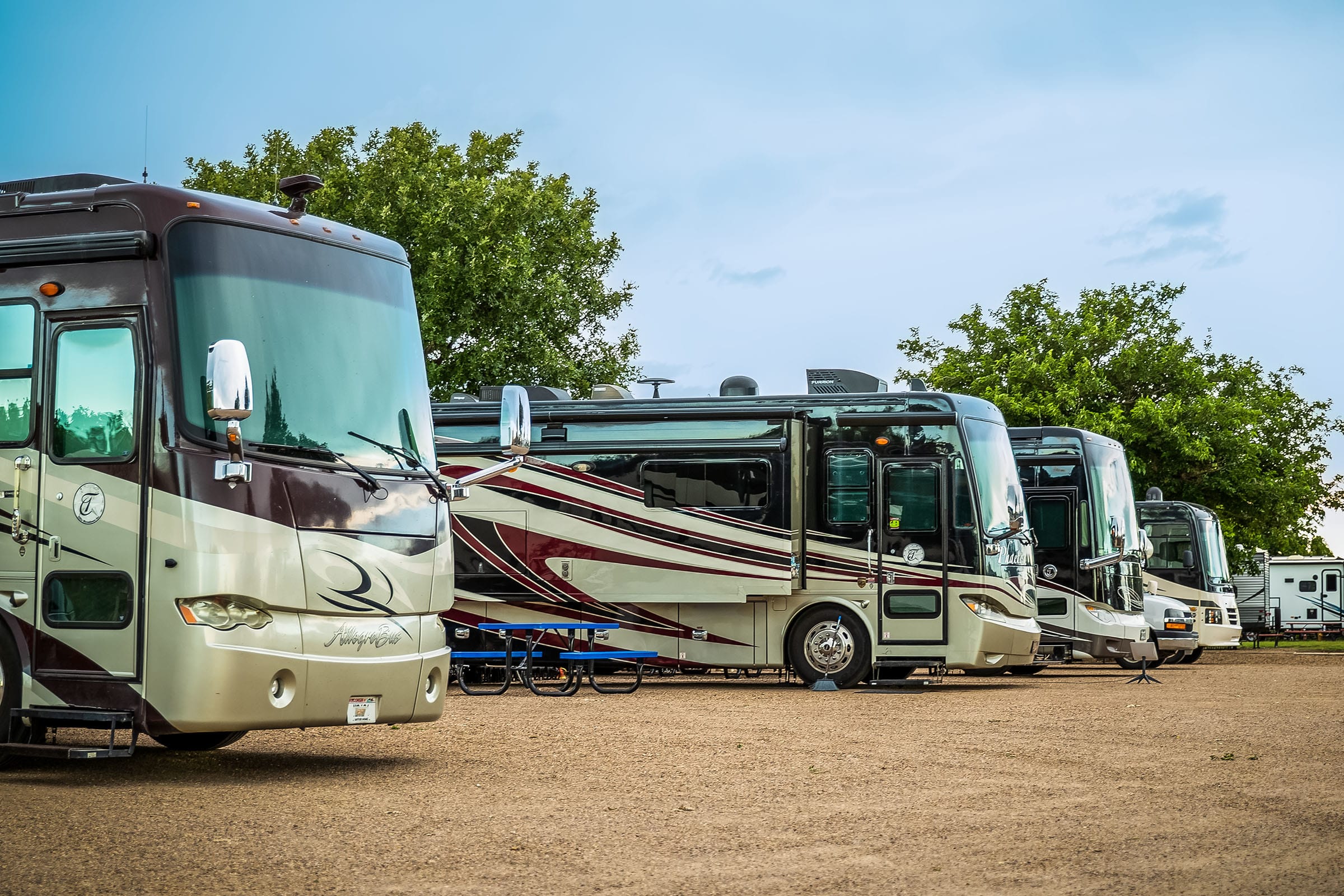 Big Texan Cabins | Amarillo | Big Texan Cabins and Wagons