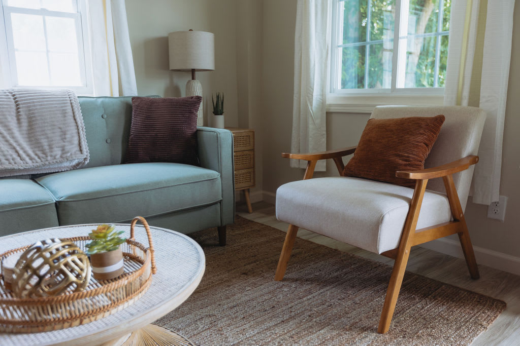 Modern Farmhouse Chic Design And Cozy Atmosphere - Inviting Sanctuary - Johnson City, TN