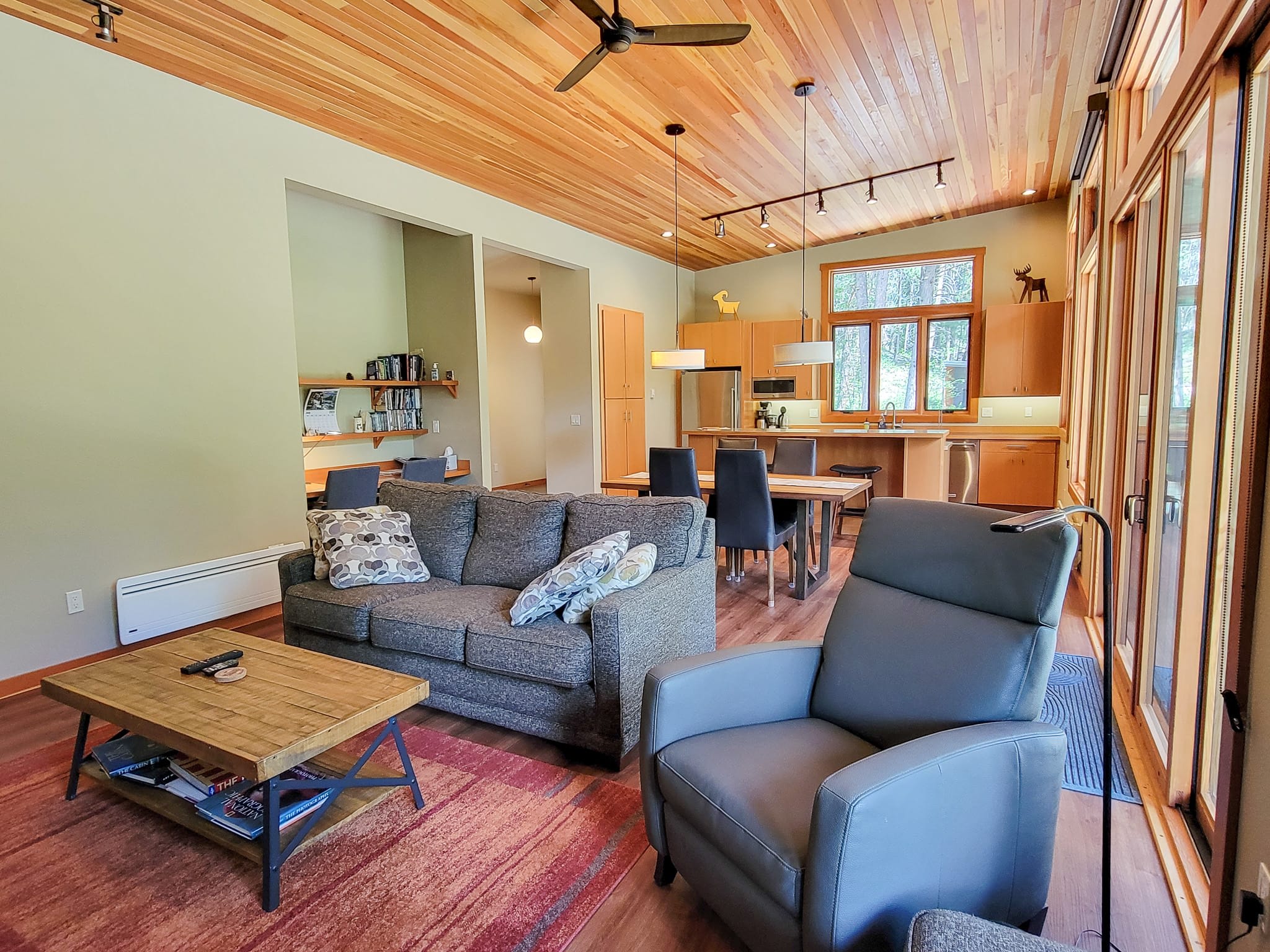 Chechaquo Hideaway | The Inn at Mazama | Cabins of the Methow