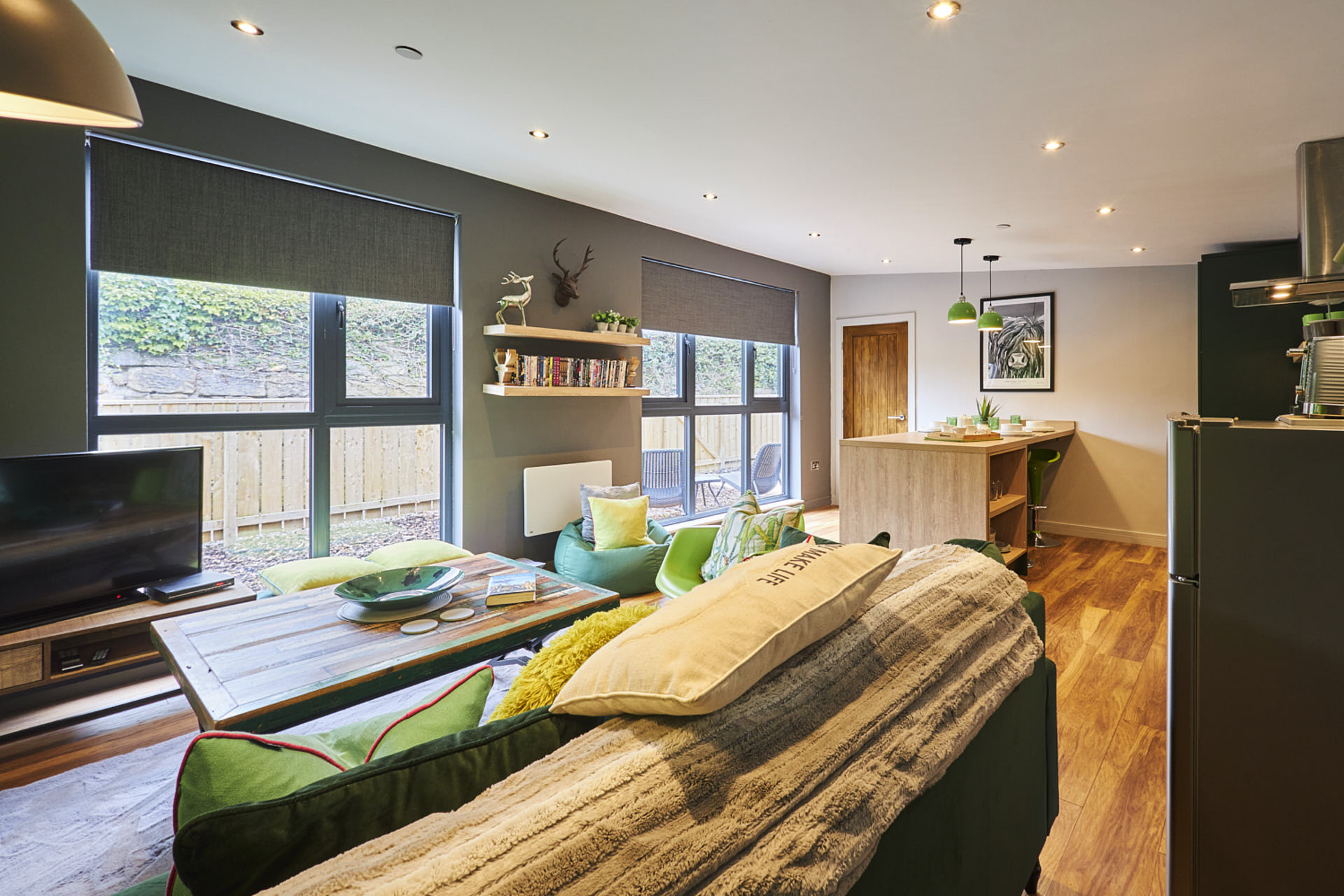 Forest Green Lodge - Luxury Places To Stay in Alnwick