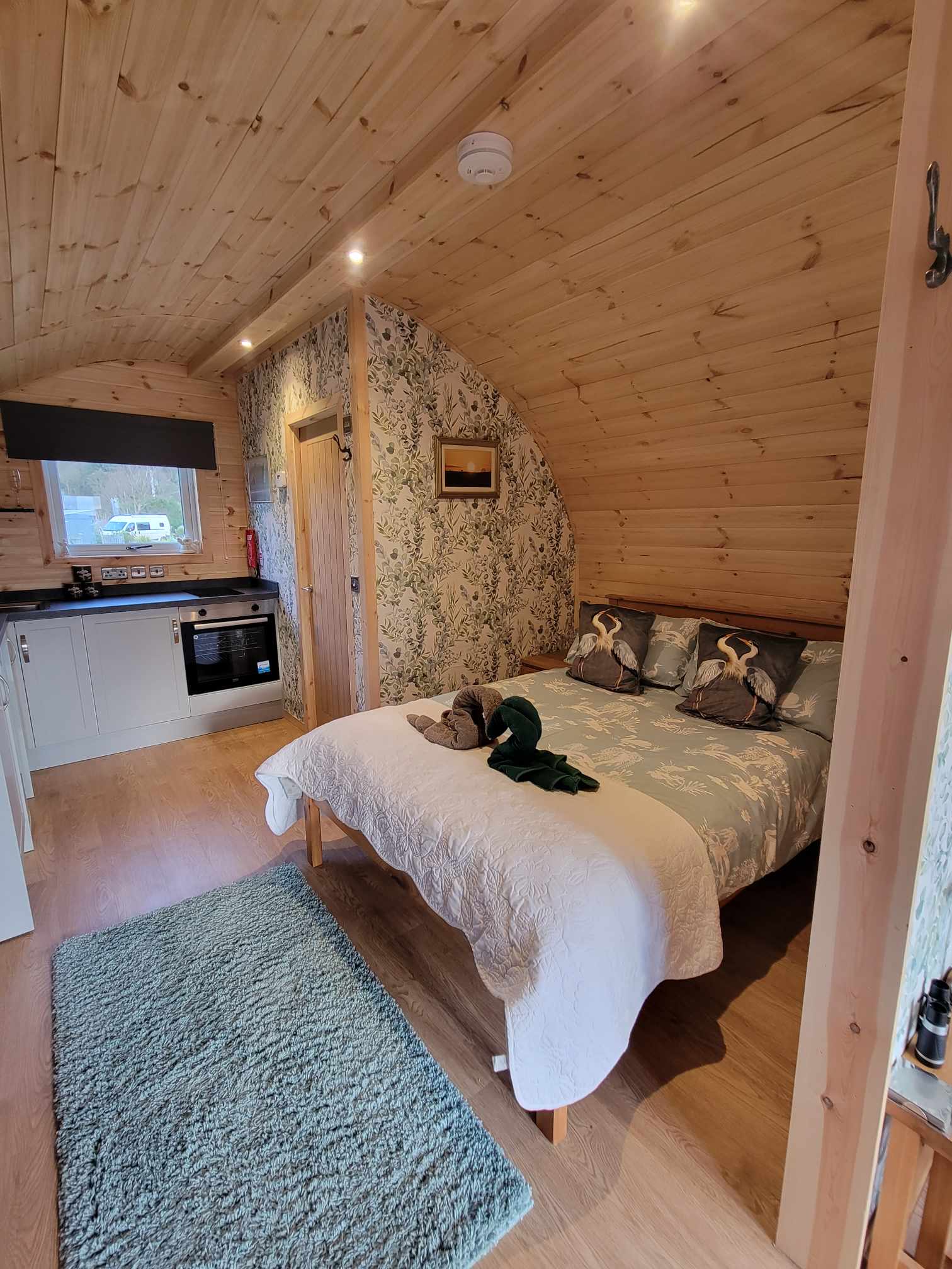 The Galloway Steading-The Herons Nest cabin with Hot Tub couples ...