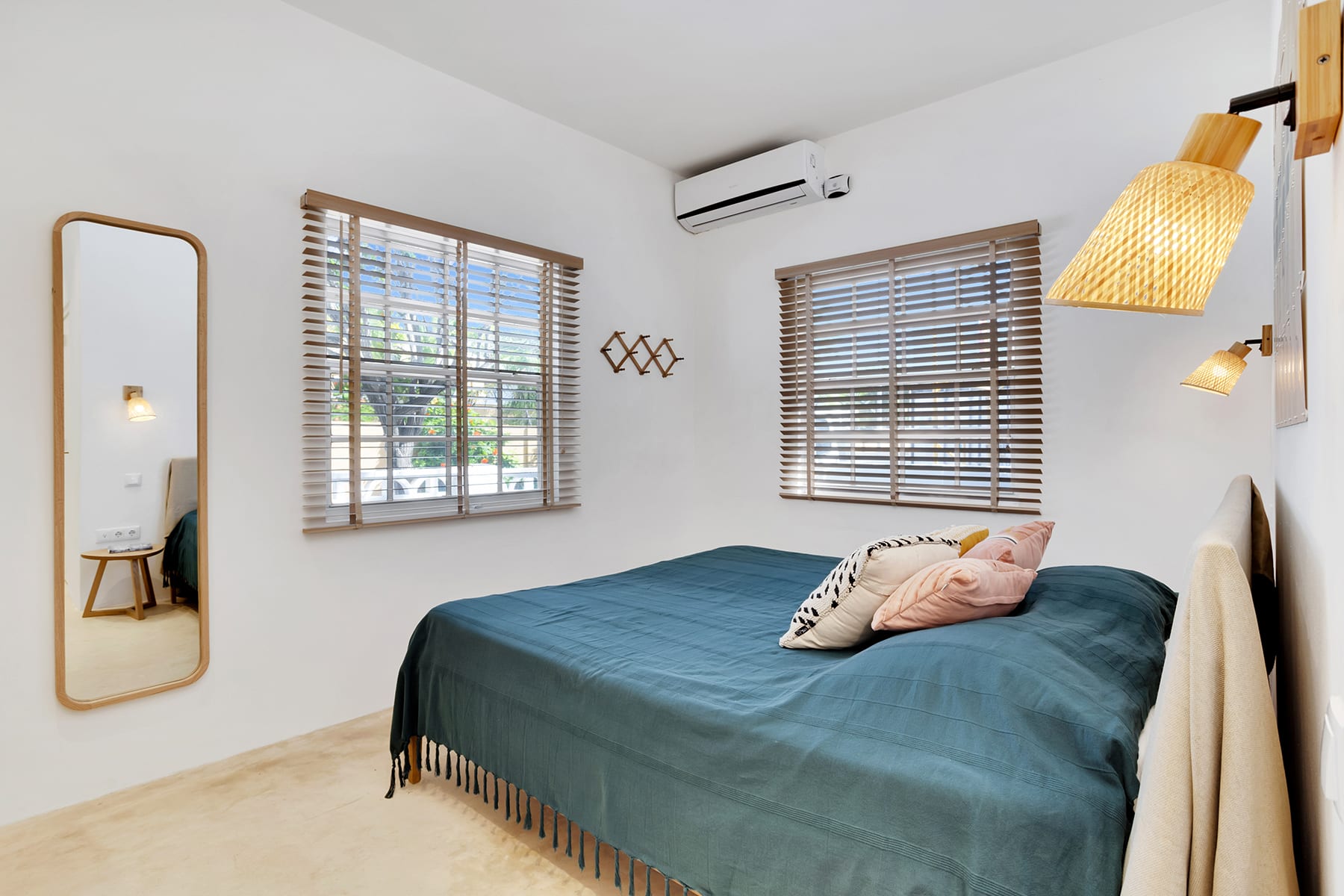 Pixel Paradise oceanfront beach house with stunning views - From $221 ...