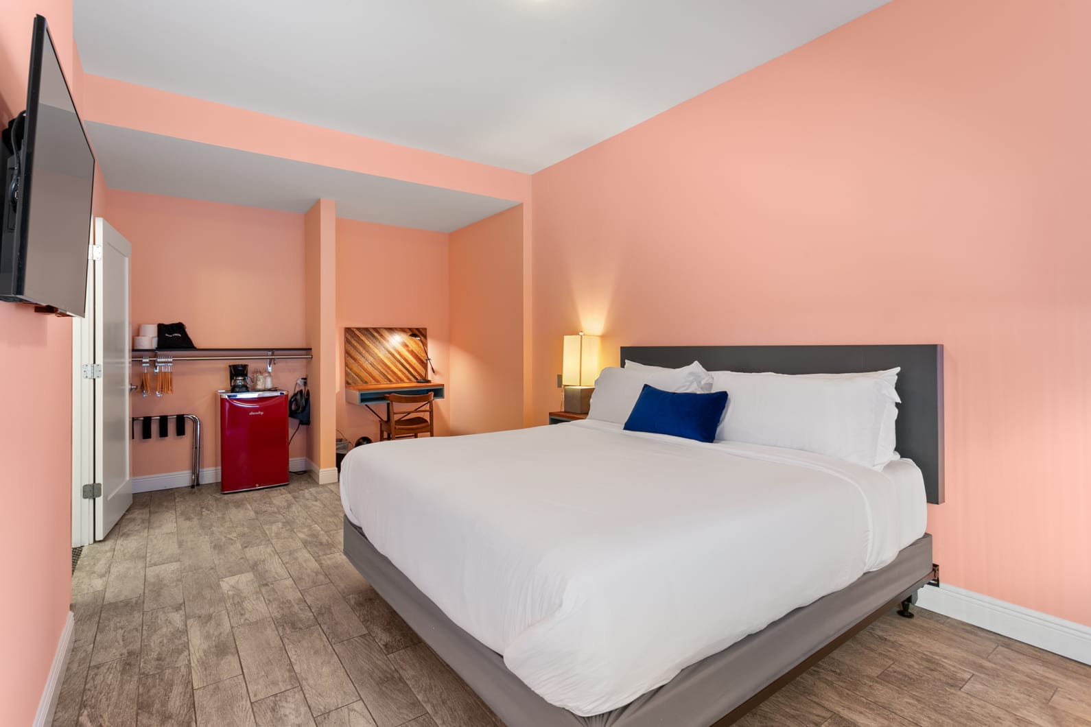 Accessible King Room - With Ada Parking Spot - États-Unis