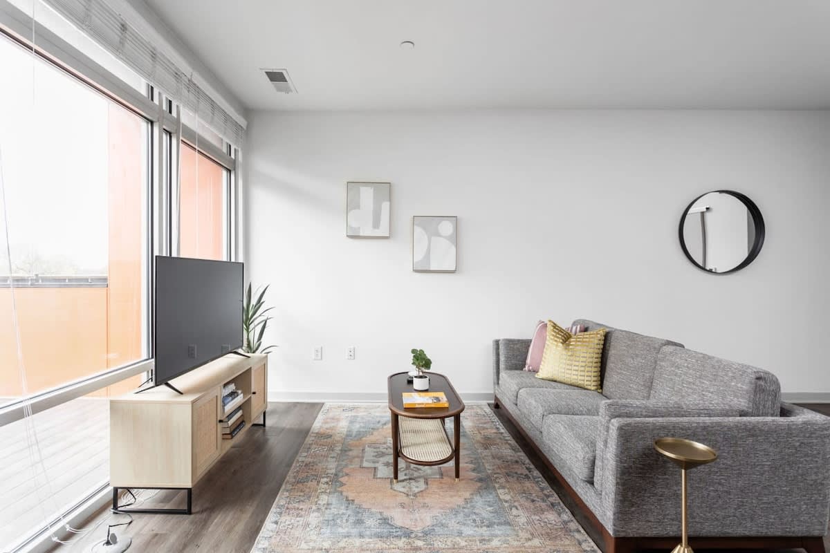 Cozysuites I Trendy 1br, Bottleworks Indy - Indianapolis