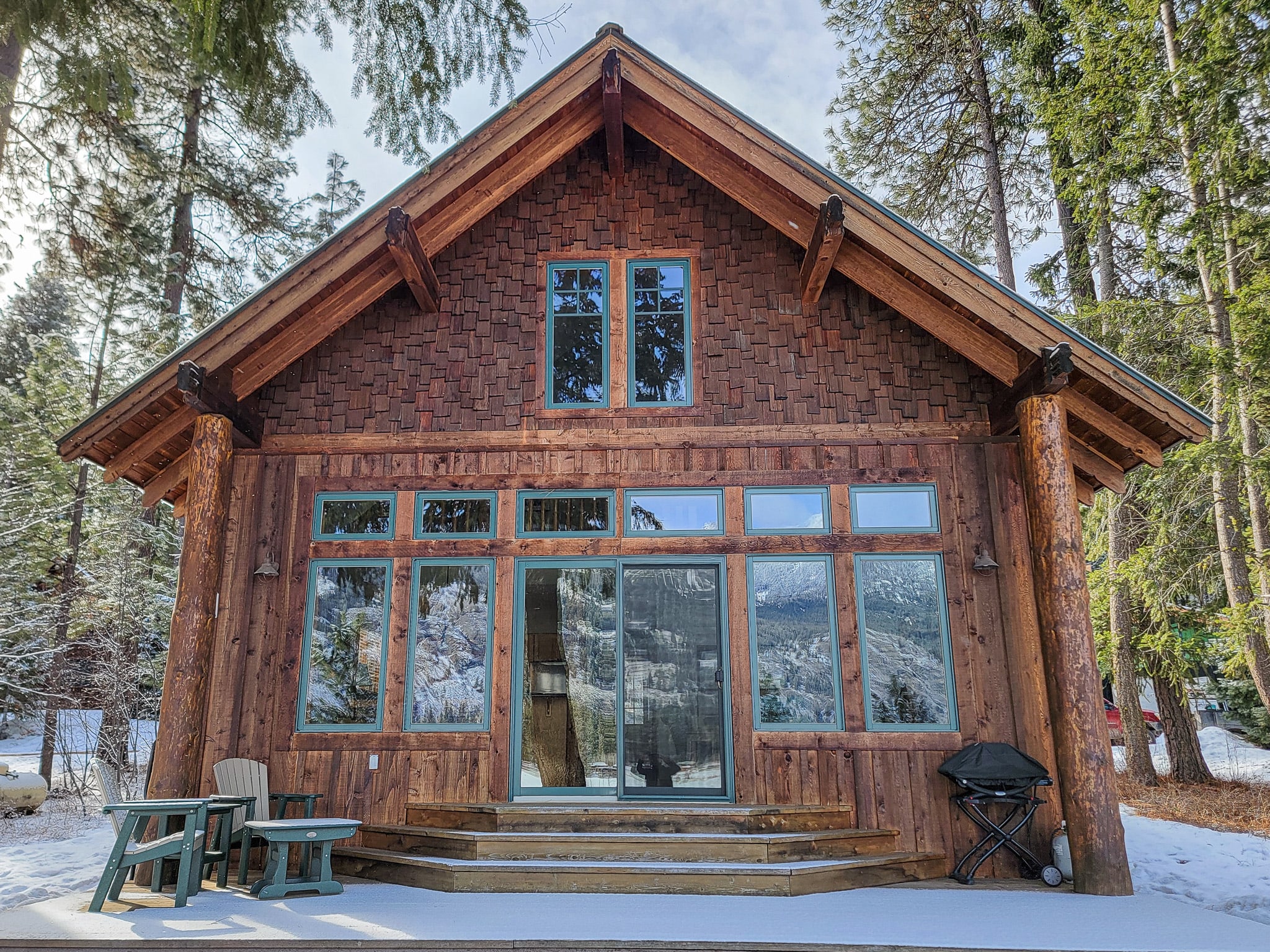 Hiker's Hideout - Scenic Cabin Getaway near Mazama | Winthrop | The Inn ...
