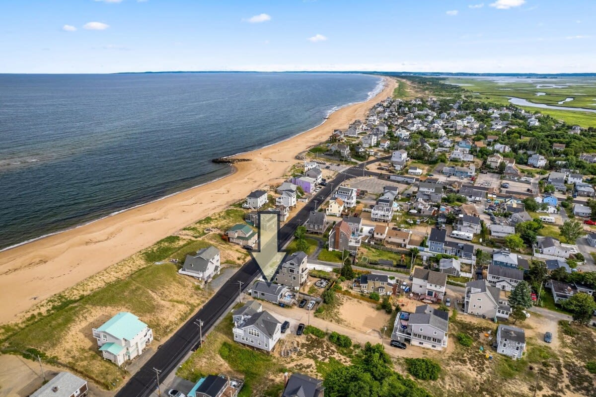 The Nest | High-end Kitchen | Steps To Beach | A/c - Massachusetts