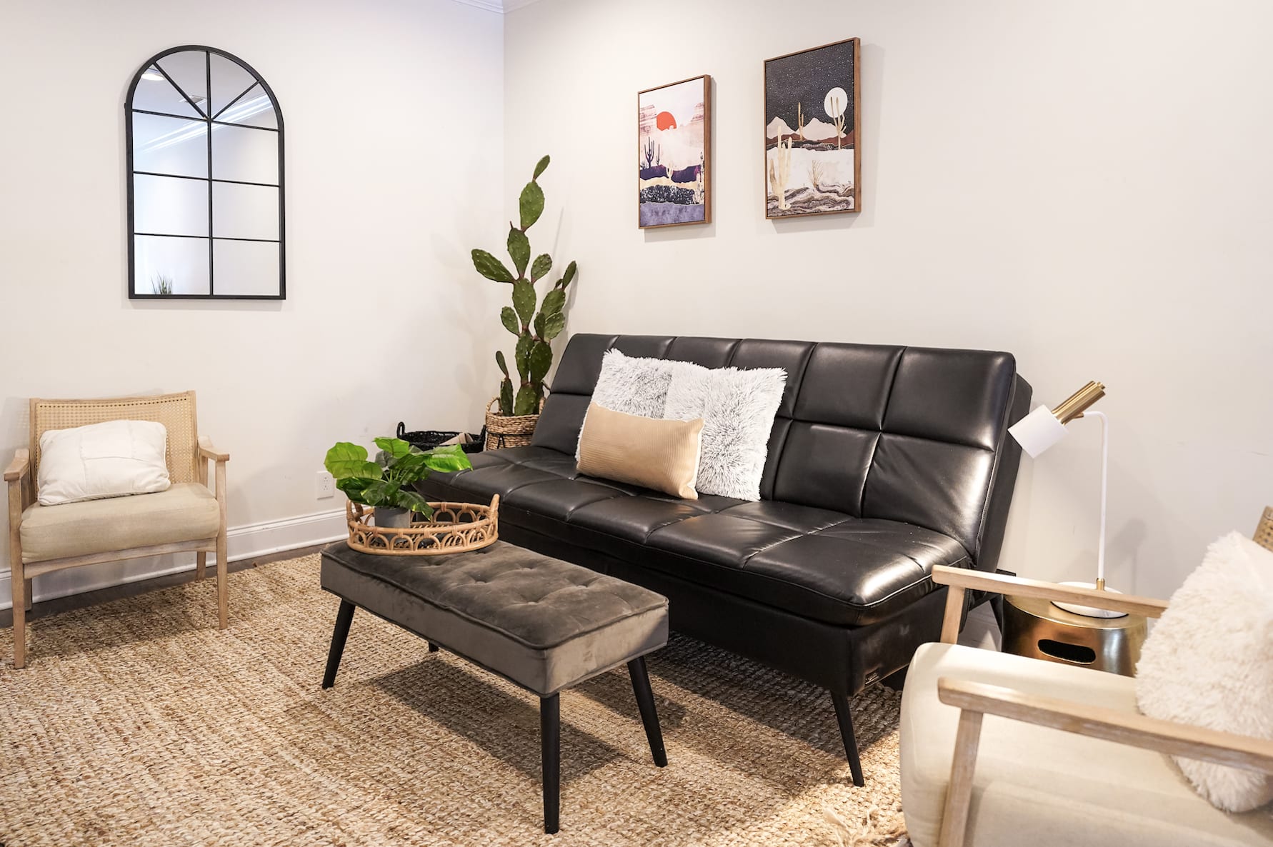 Modern Townhome With Spacious Kitchen And Parking - Cozy Family Retreat - Murfreesboro, TN