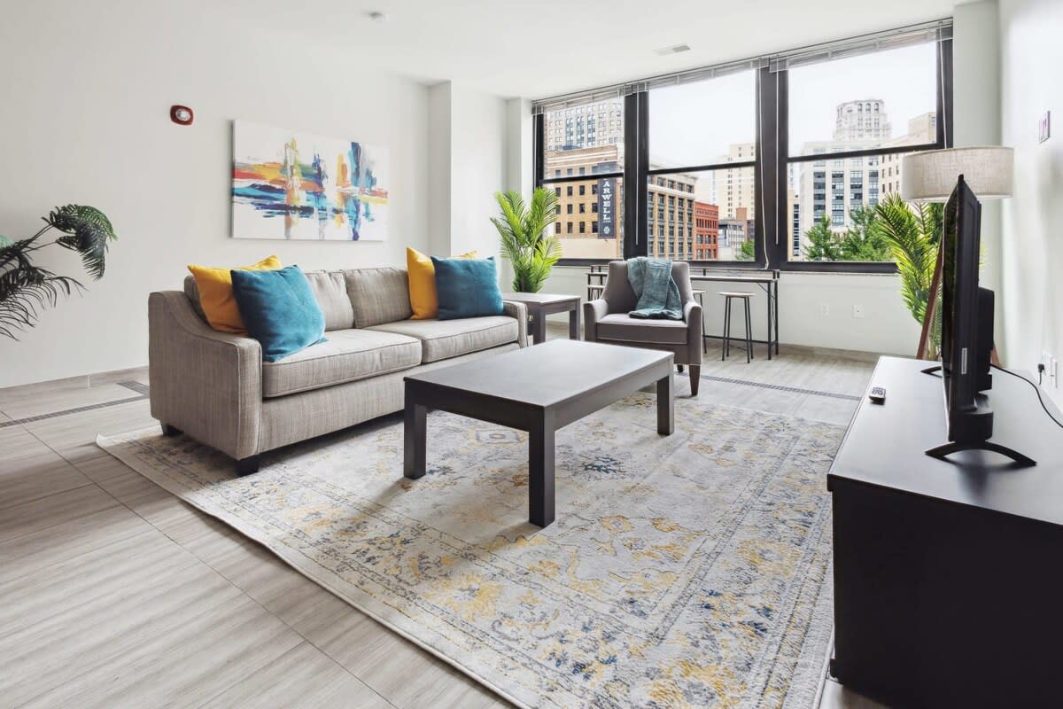 Luxury City Views And Rooftop Terrace - Charming Urban Escape - Windsor