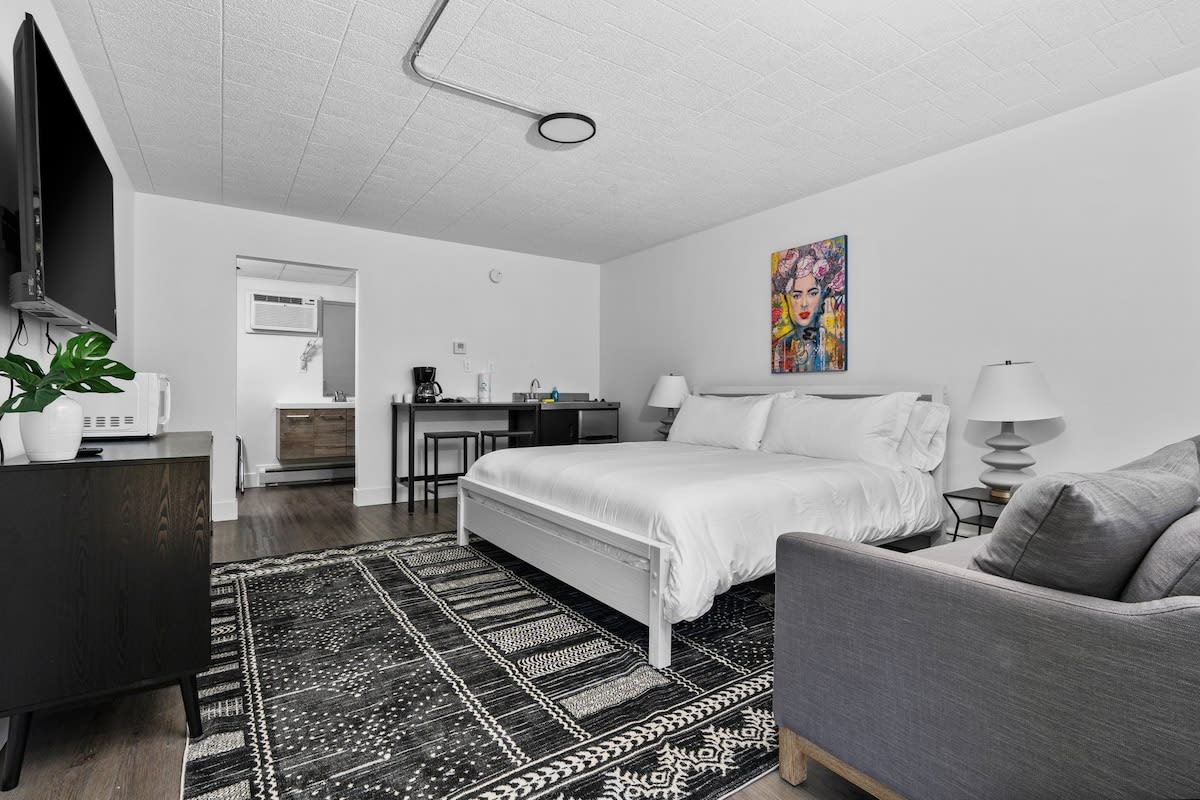 King Bed | 0.5 Miles To Beach + Near Downtown Tc - Traverse City