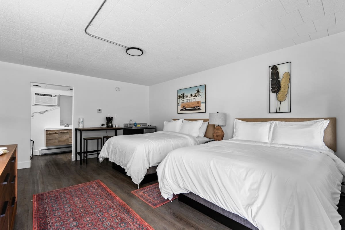 Two Queen Studio | 0.5 Miles To Beach + Near Dt Tc - Traverse City, MI