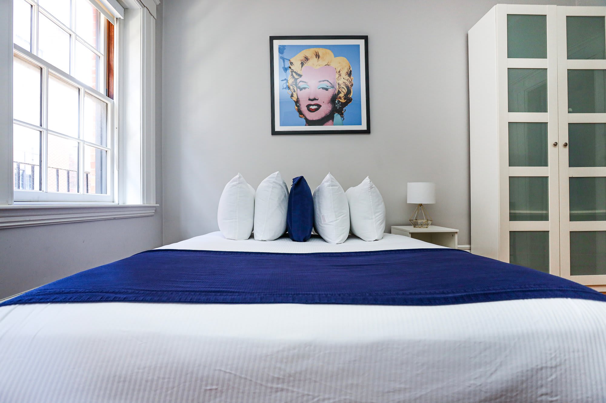 Charming Beacon Hill Hideaway - Cozy And Convenient Retreat - Boston, MA