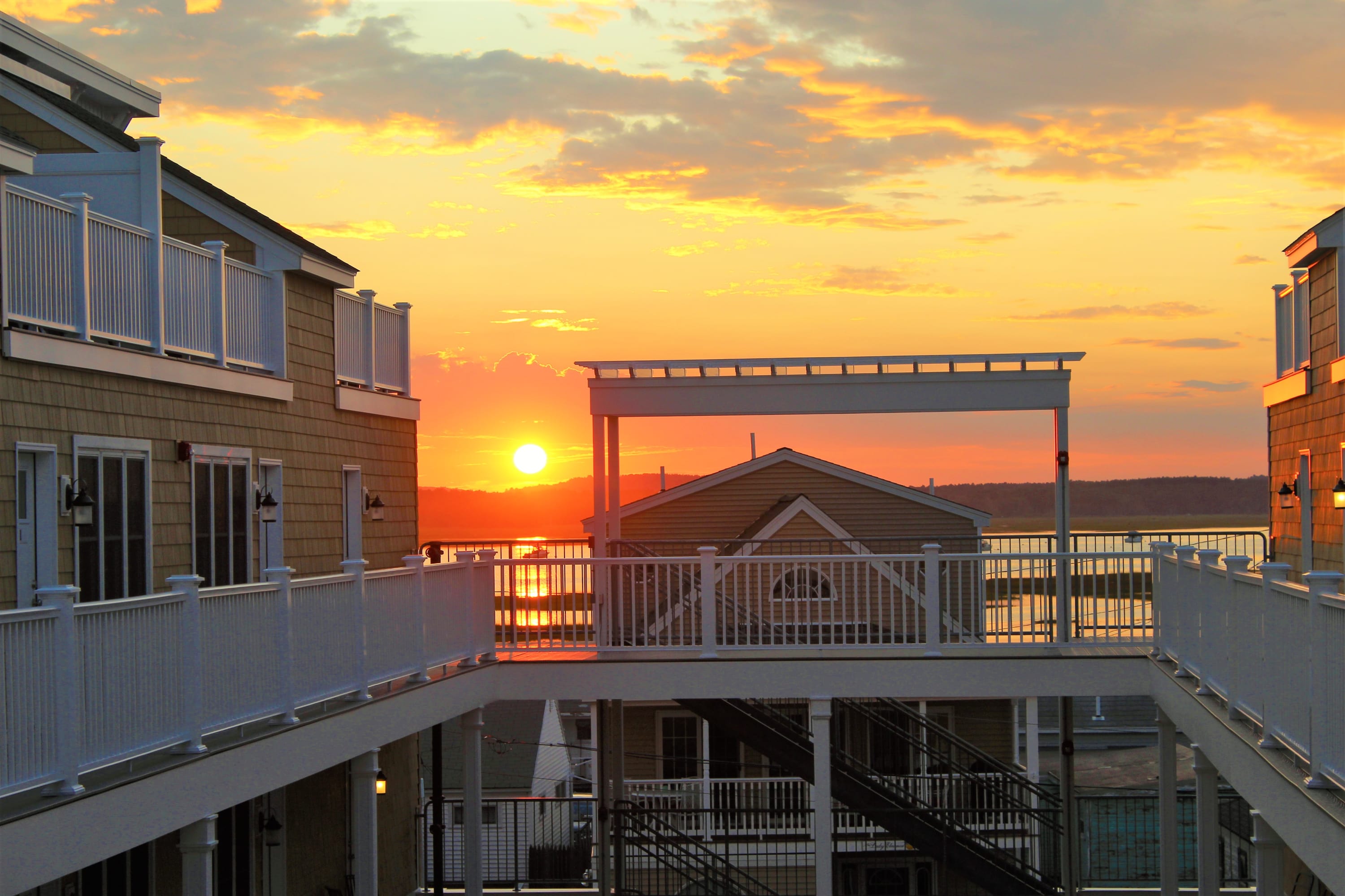 Ashworth Escape | Walk To Beach | Private Balcony - Seabrook, NH