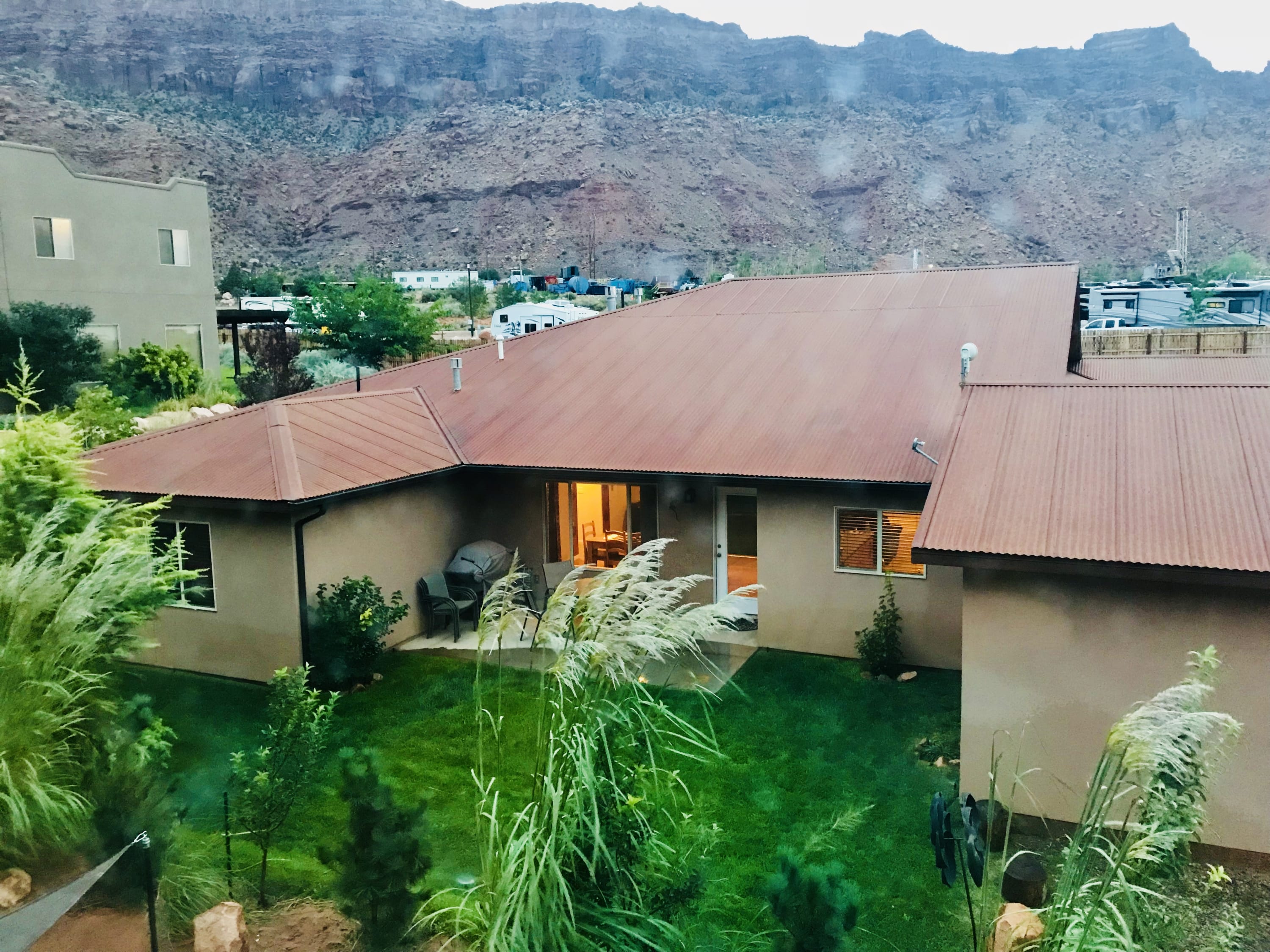 Moab Oleander Spacious Retreat, Private Spa, Ample Parking, 3 bdrms, 2 ...