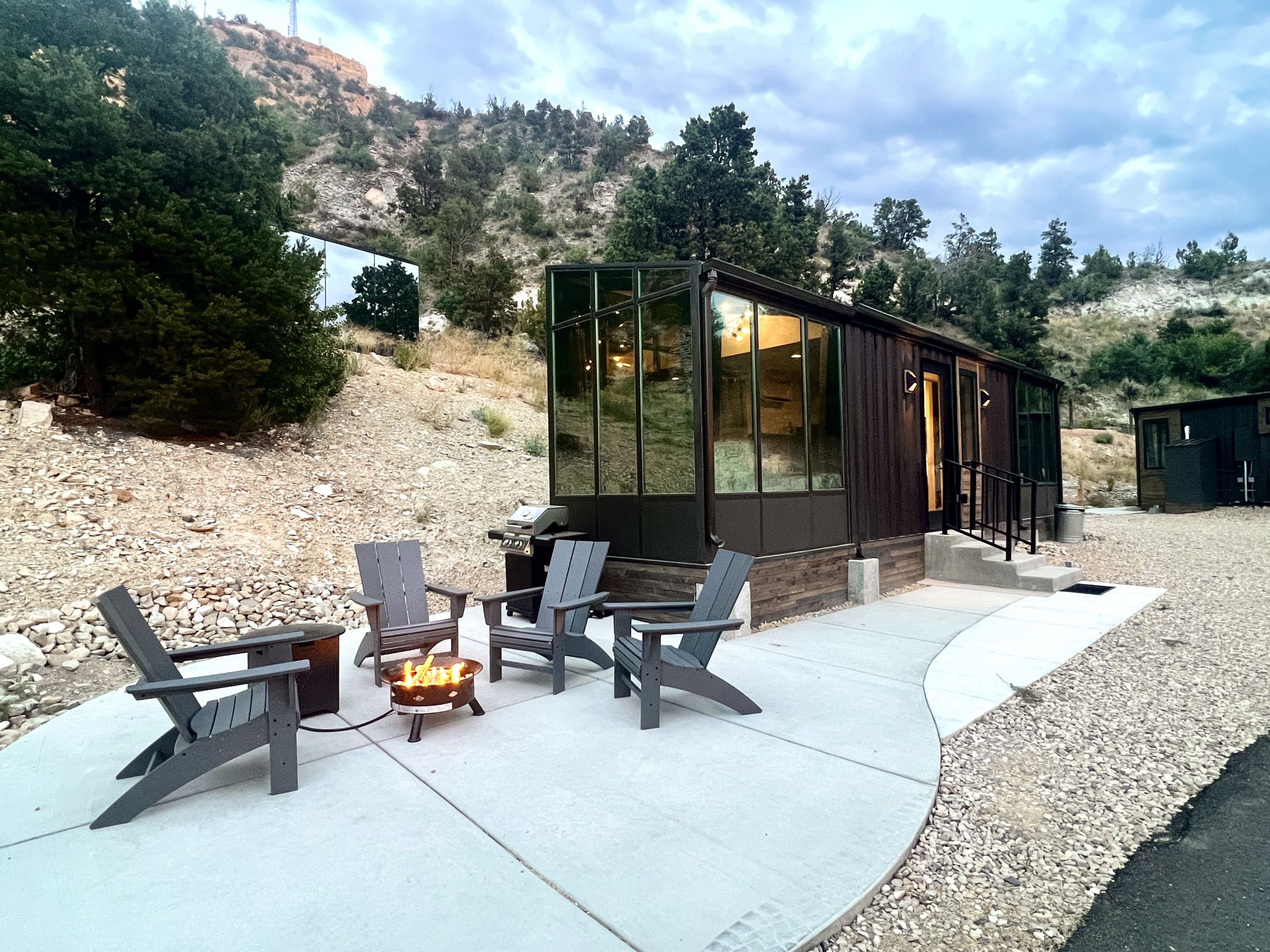 Stargazing cabin near Bryce & Zion w/resort pools | Orderville | East Zion Resort