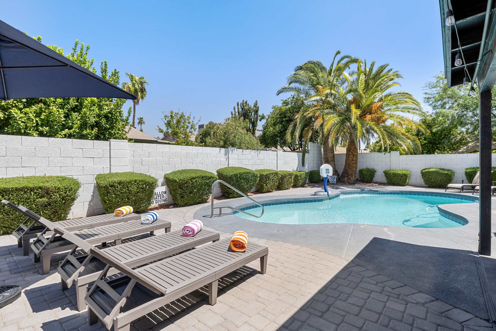 Amazing Pool And Firepit For Ultimate Relaxation - Stylish Oasis - Phoenix, AZ
