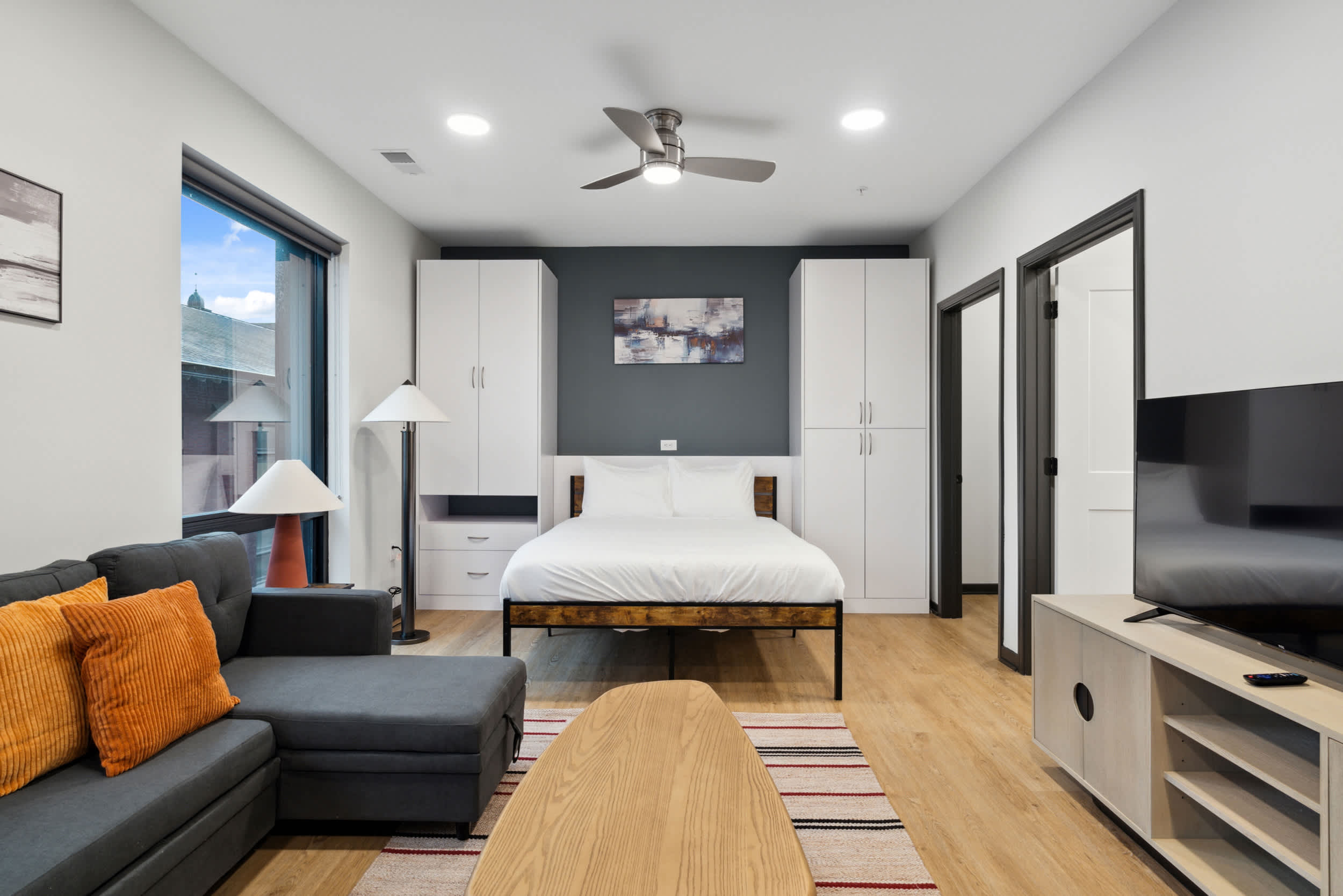 Cozysuites Mass Studio - Lounge And Roof Deck - Indianapolis