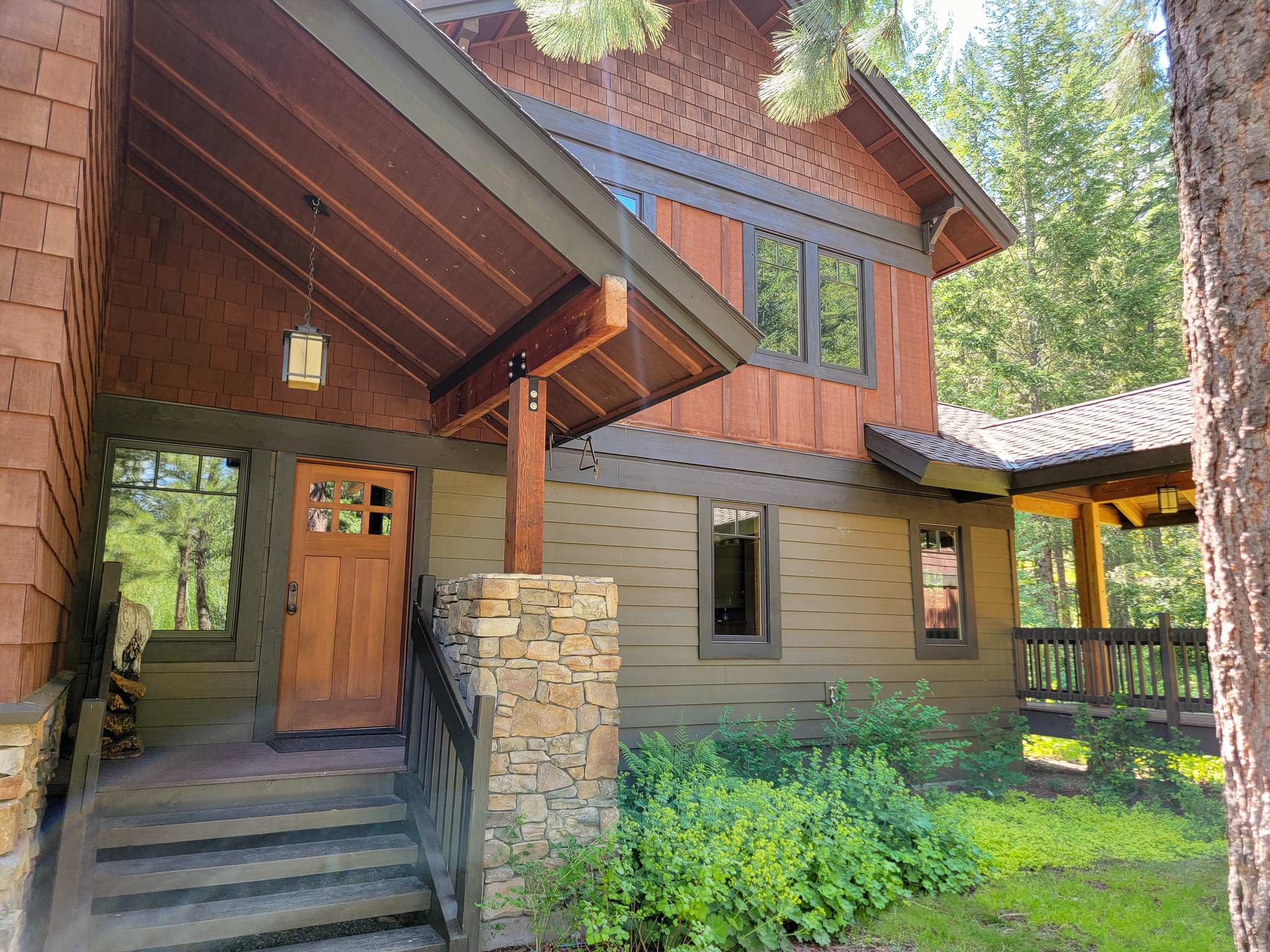 Aspen Grove Cabin - 4-Bedroom Home in Mazama | Mazama | The Inn at ...