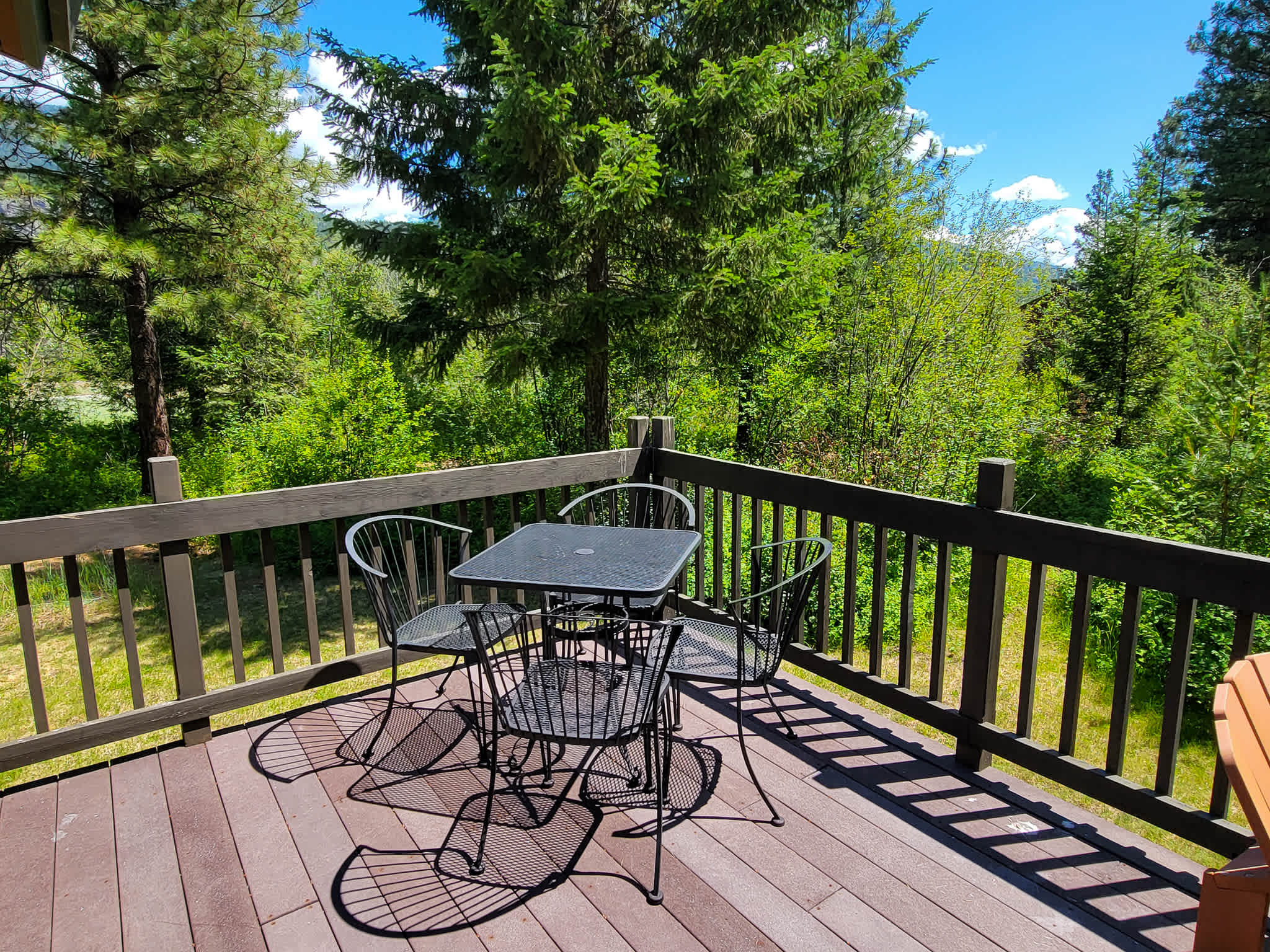 Aspen Grove Cabin - 4-Bedroom Home in Mazama | Mazama | The Inn at ...