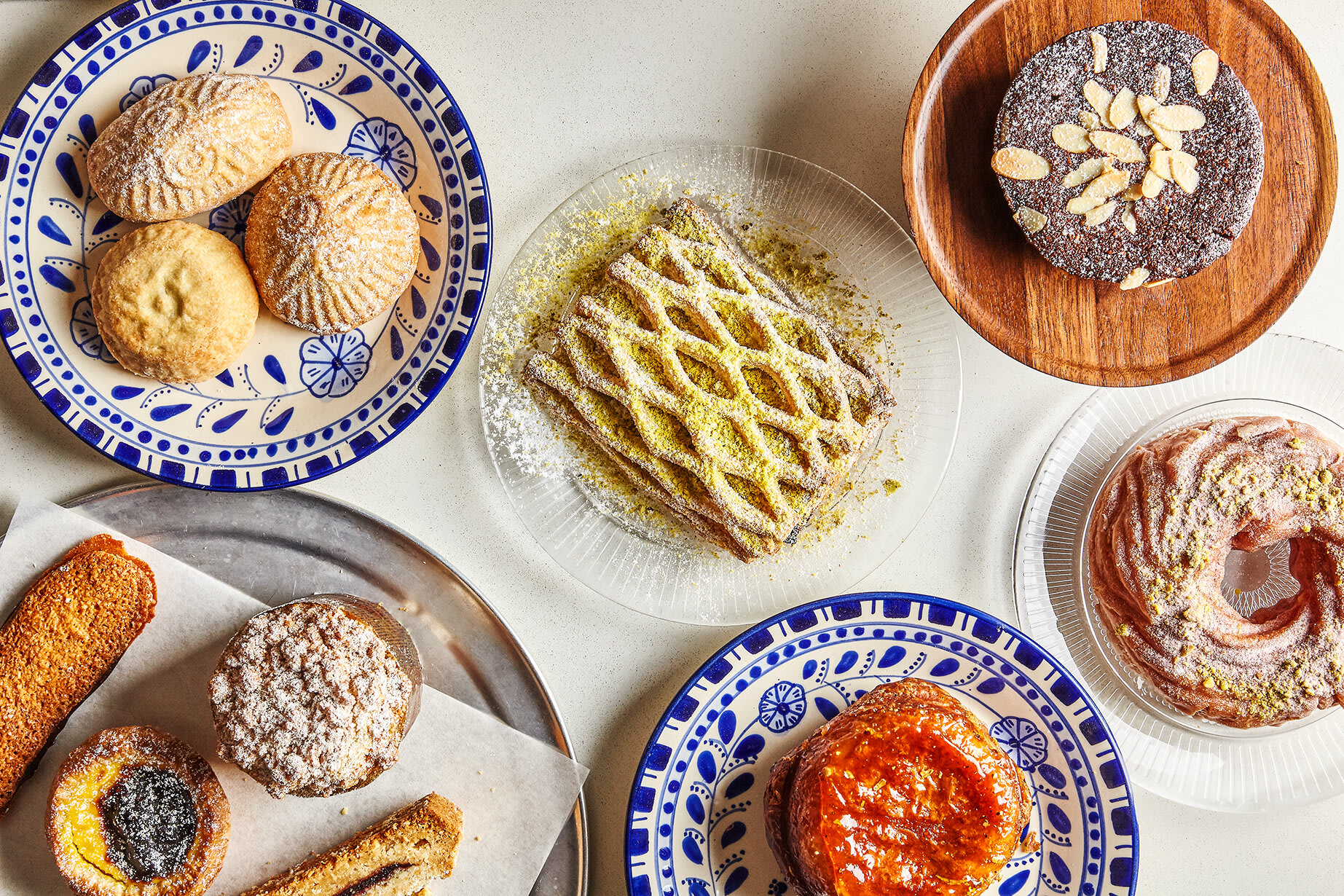 Springing Line Loft Queen Suite | Philadelphia | Archway