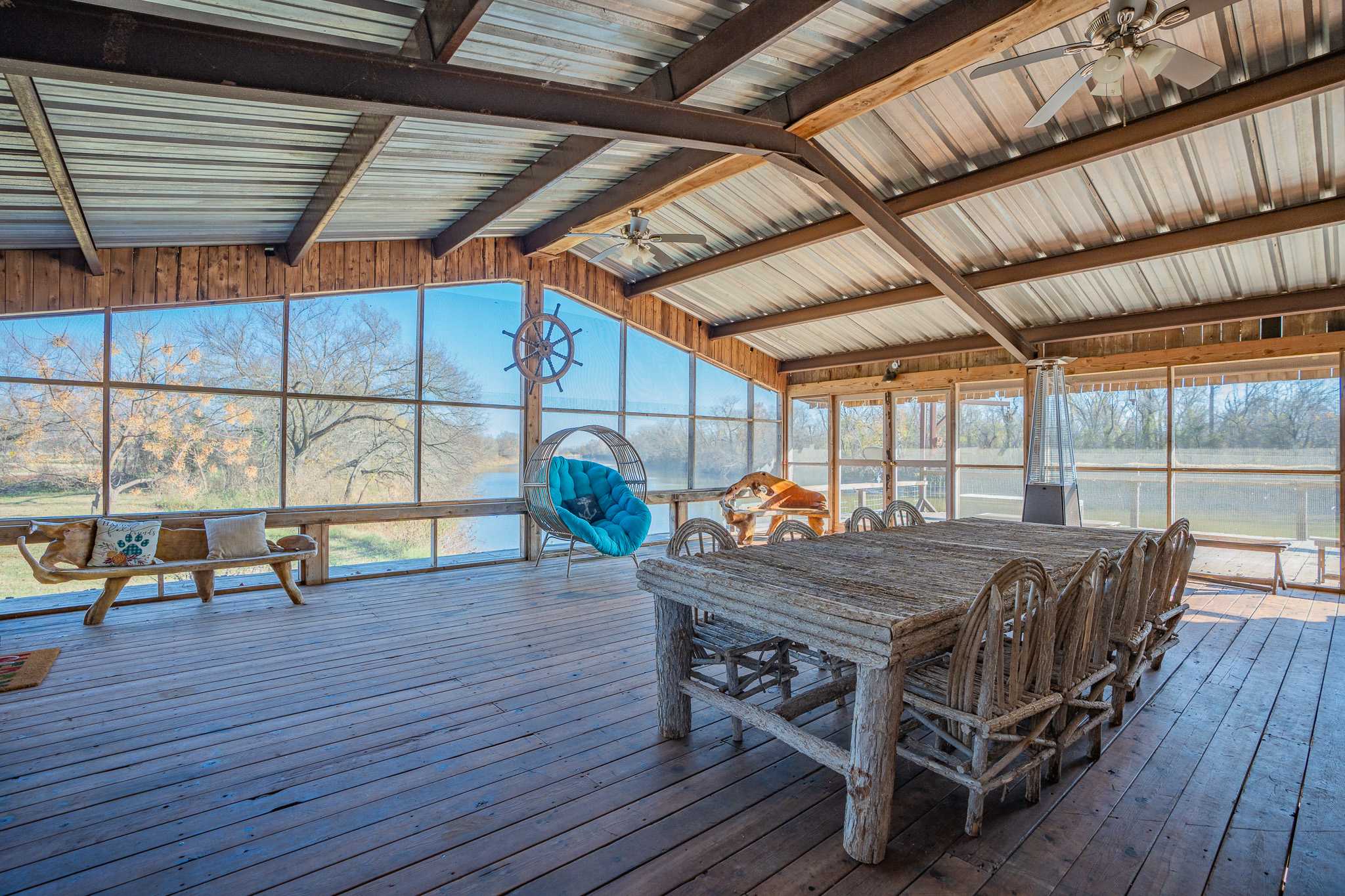 Waco Rustic Boat House, River Fishing, Sunset Views | Satin | Moon ...
