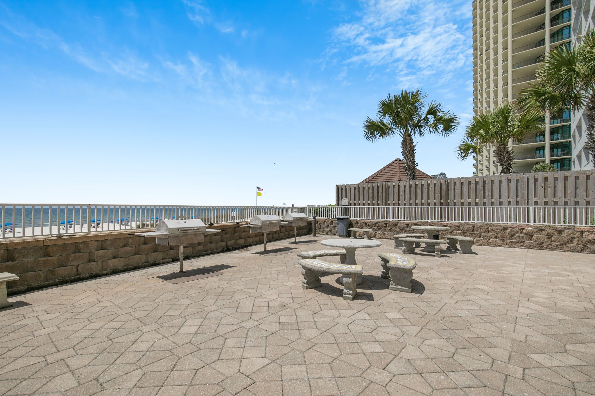 Corner on Romar 706 | Orange Beach | Corner on Romar