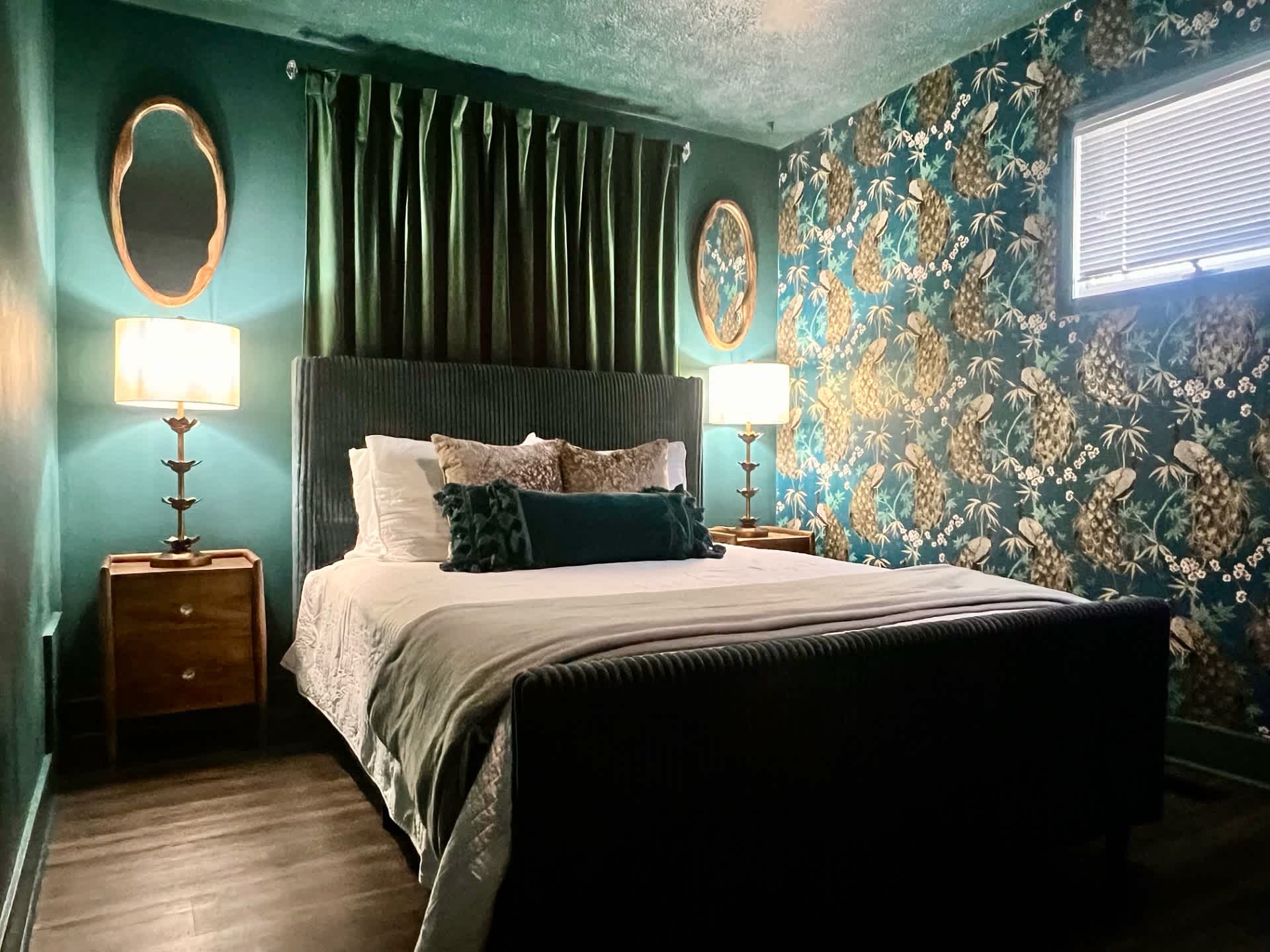 Fauver Suite A- Snug & Stylish With Fenced In Yard - Dayton
