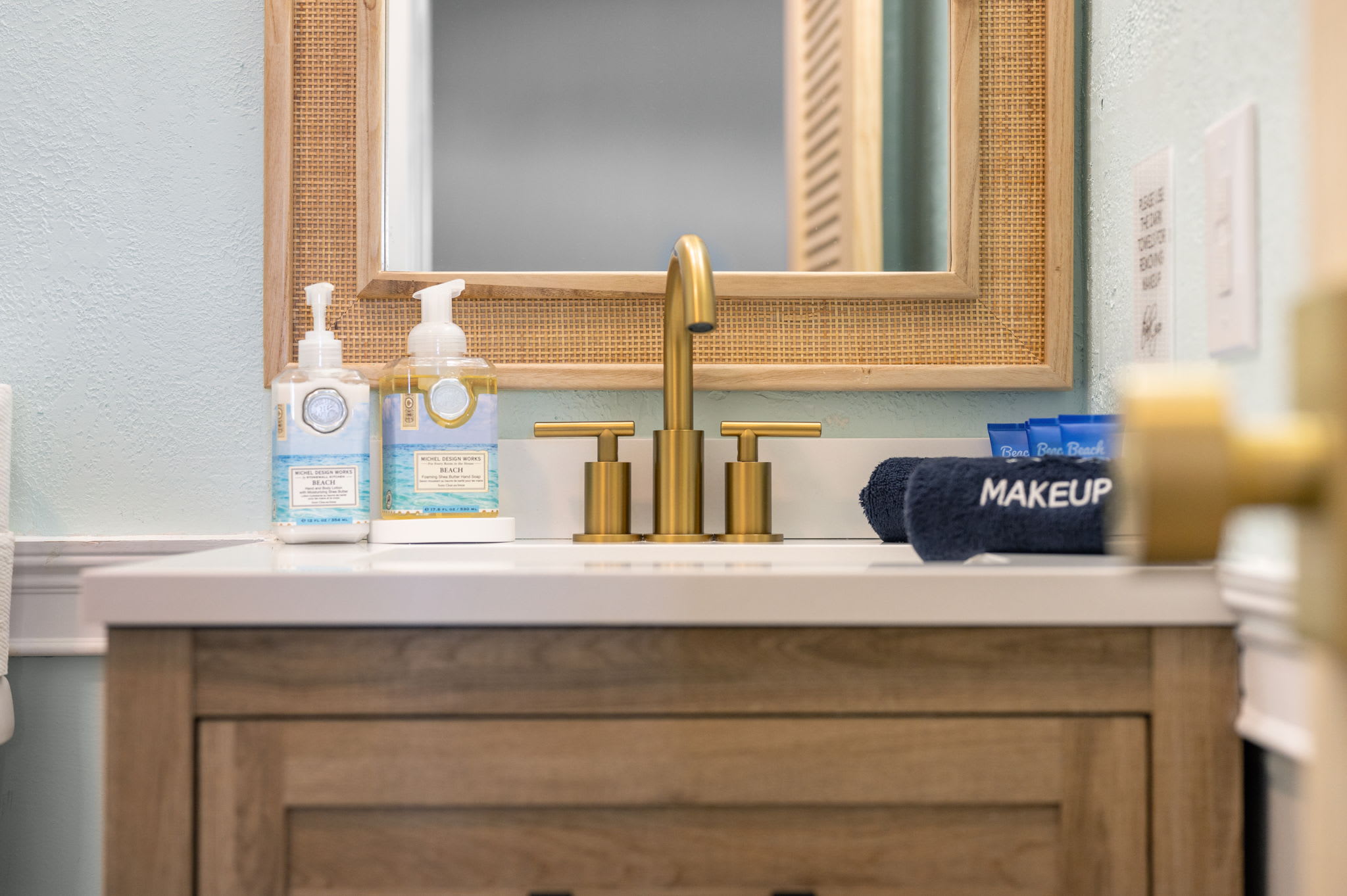 The Chubby Mermaid-1 minute walk from Nags Head Beach! 4 Bed, 3 Bath ...