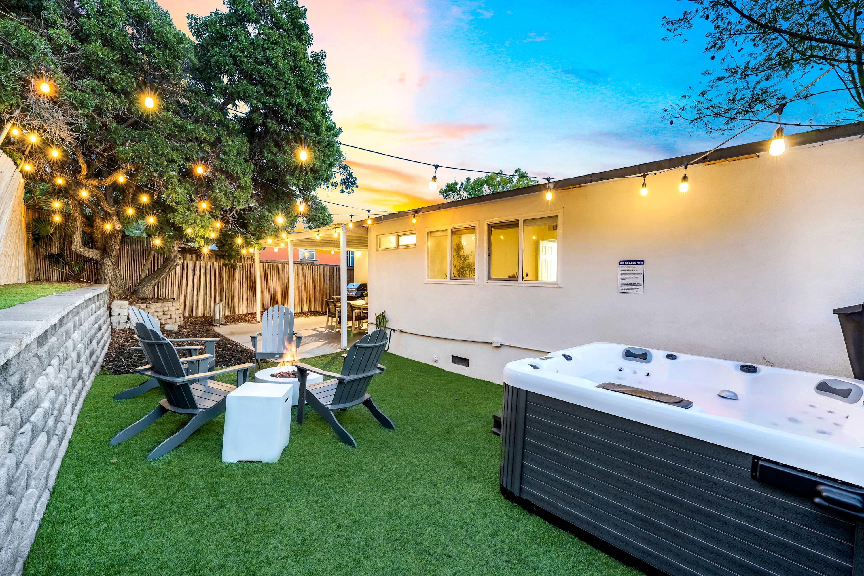 Relaxing Hot Tub And Outdoor Fire Pit - Inviting Family Retreat - San Diego, CA