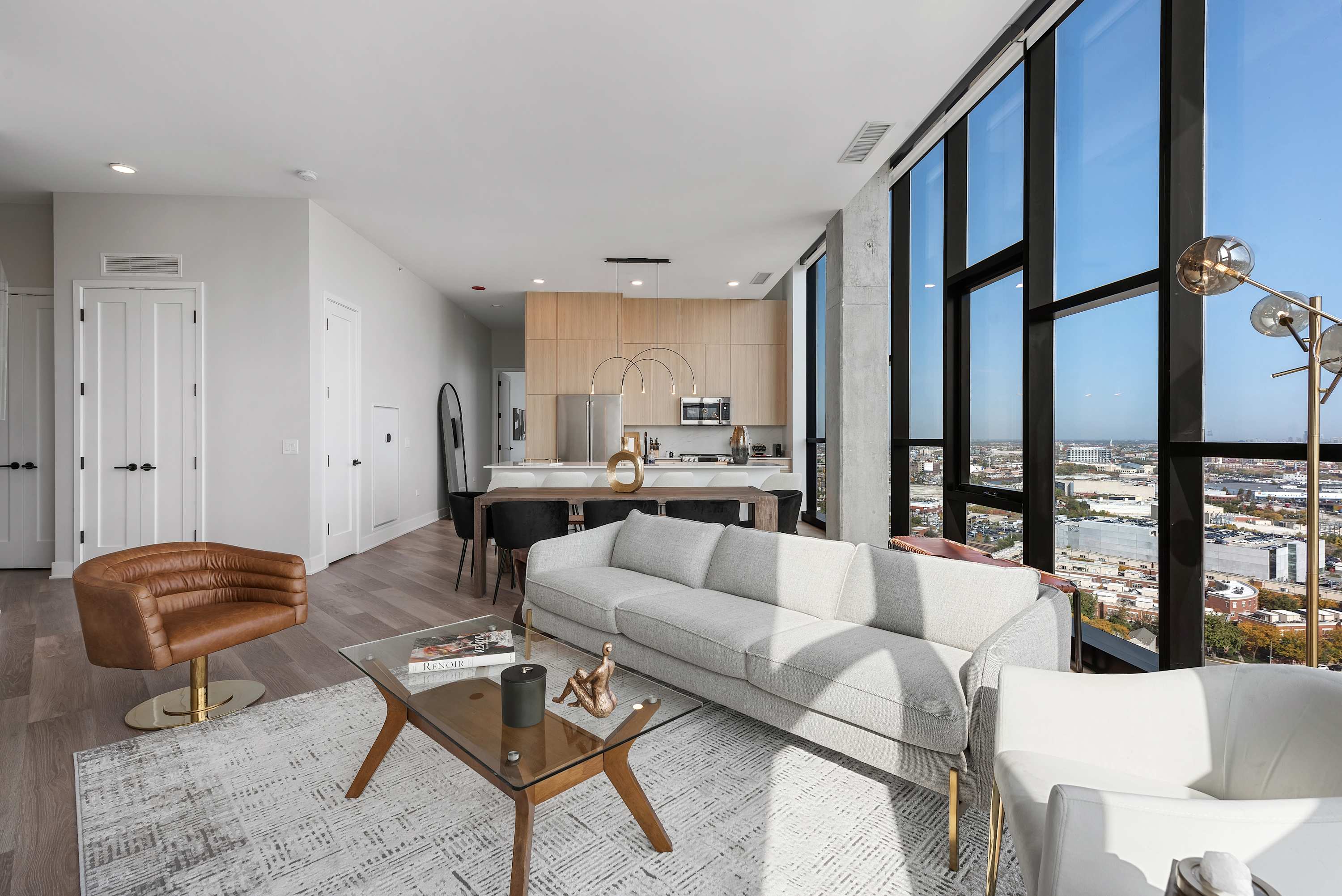 Deluxe River West Ph For Unforgettable Memories - Chicago, IL