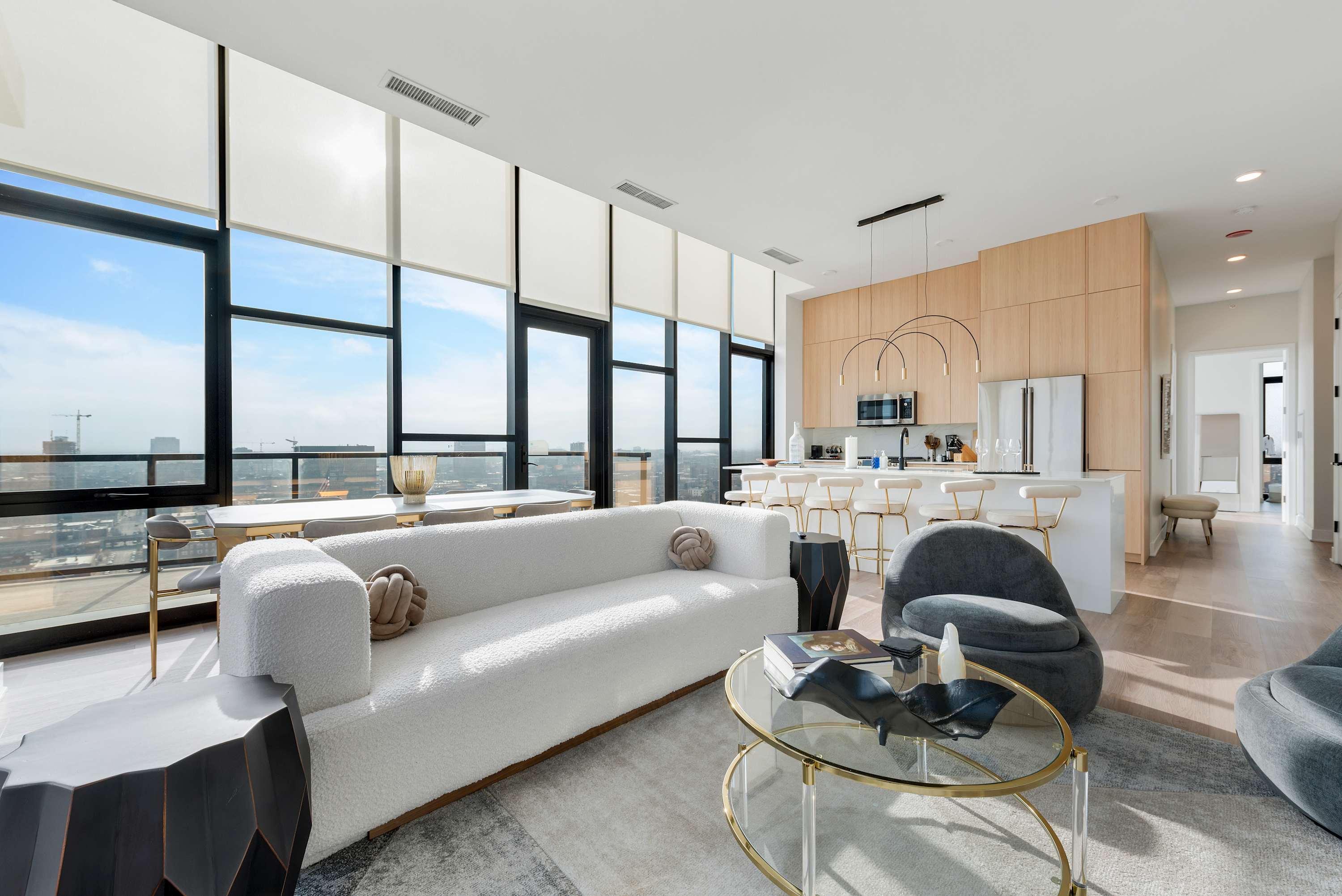 Scenic 3br Ph For Tourism + Prime Location - Chicago, IL