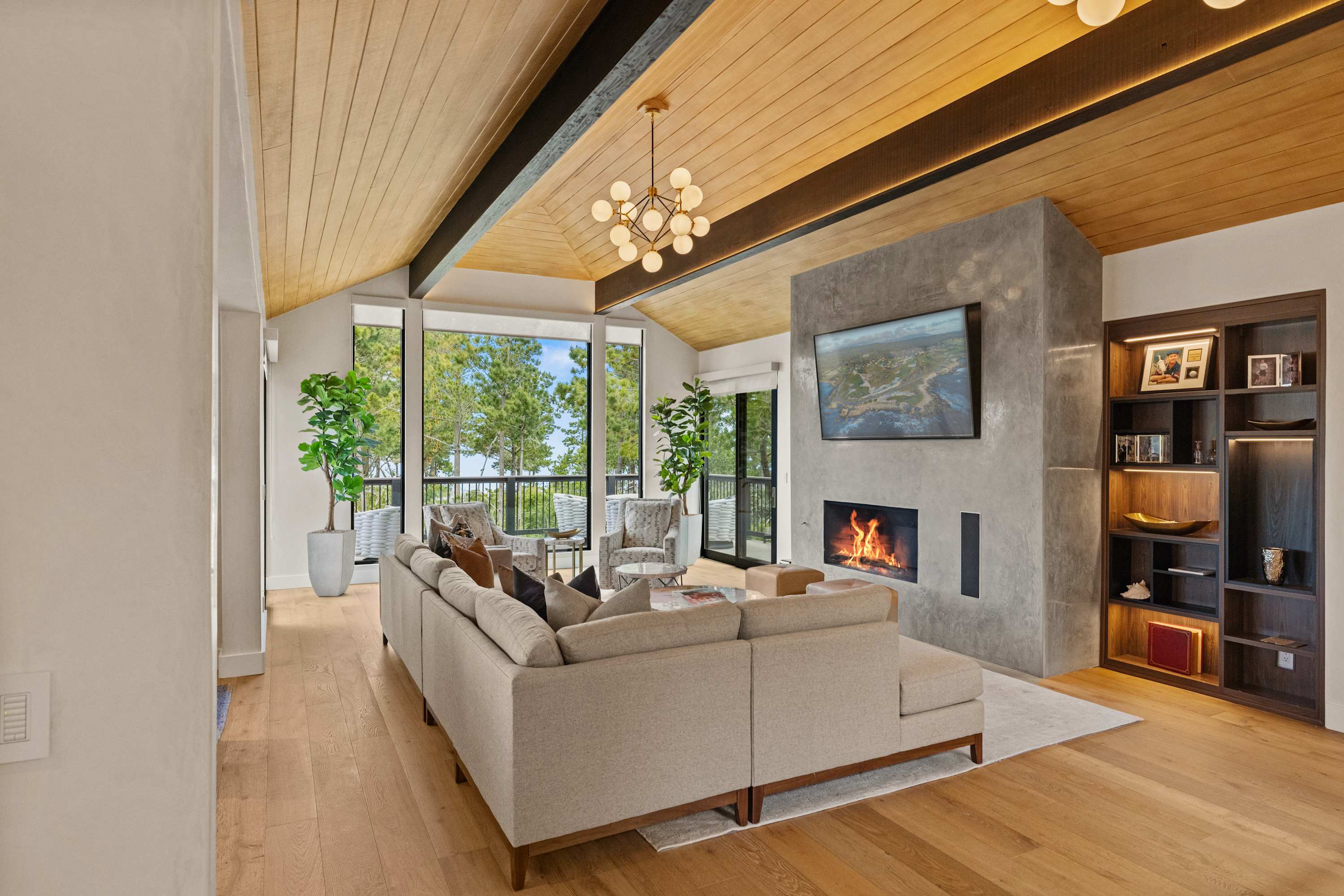 Luxury Pebble Beach 5BR 6BA Newly Remodeled Home | Pebble Beach ...