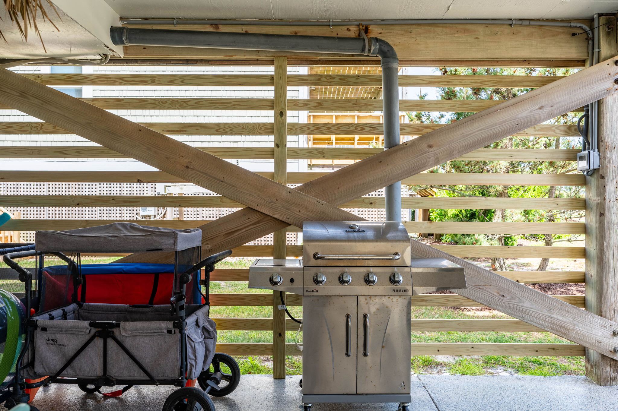 The Chubby Mermaid-1 minute walk from Nags Head Beach! 4 Bed, 3 Bath ...