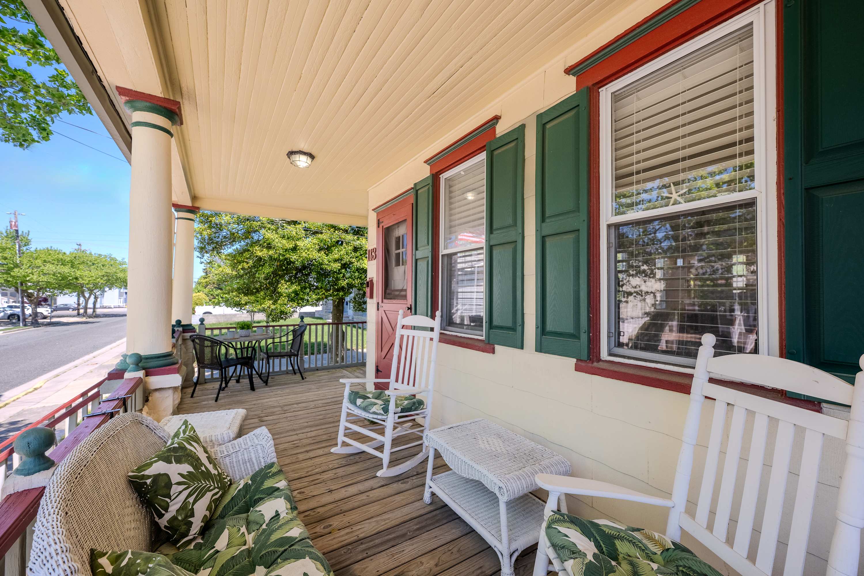 Buttercup Belle - Luxe Victorian & Game Room - Wildwood Crest, NJ
