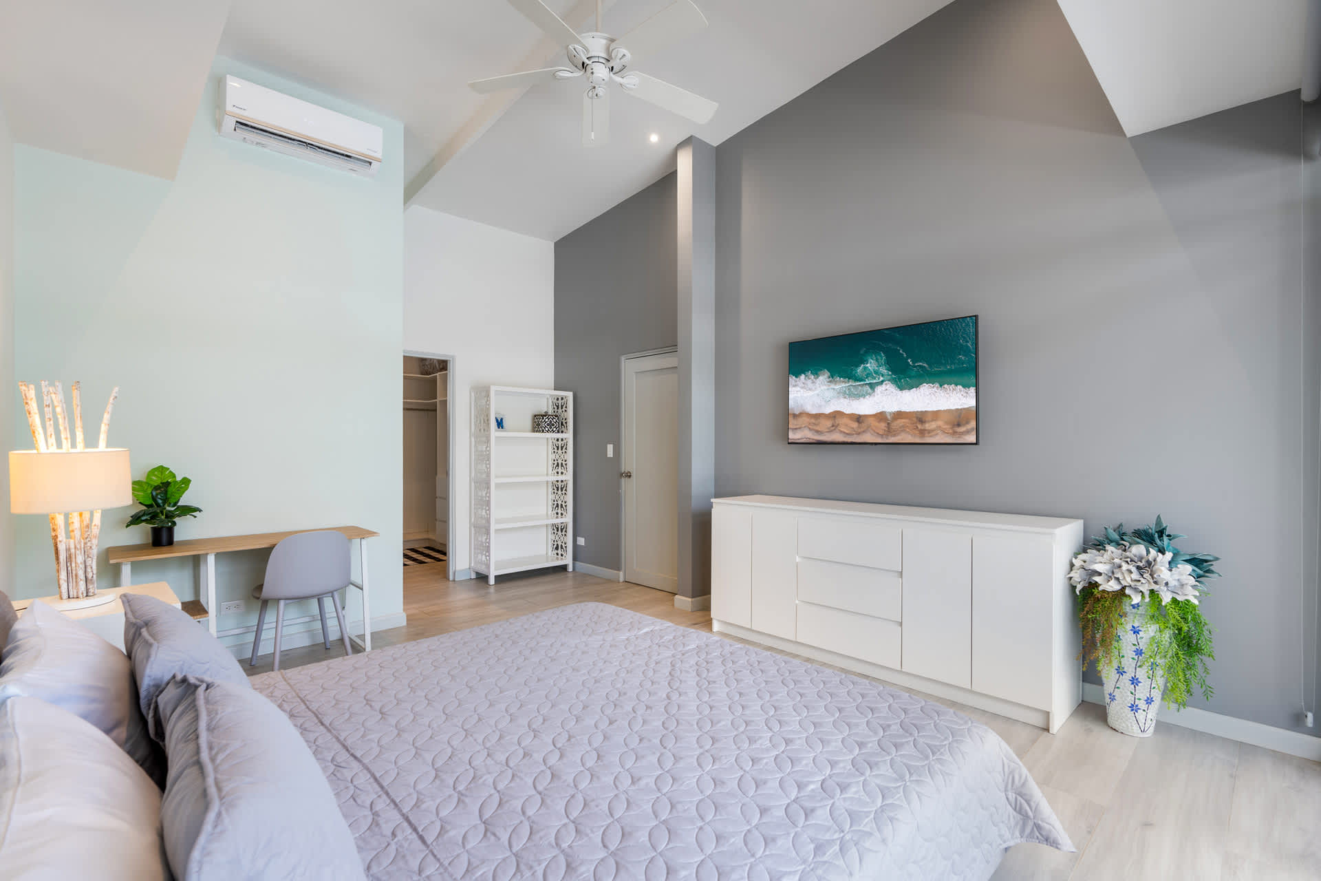 Casa Morpho: 4 Bdrm Home, Sleeps 10 | Special Places