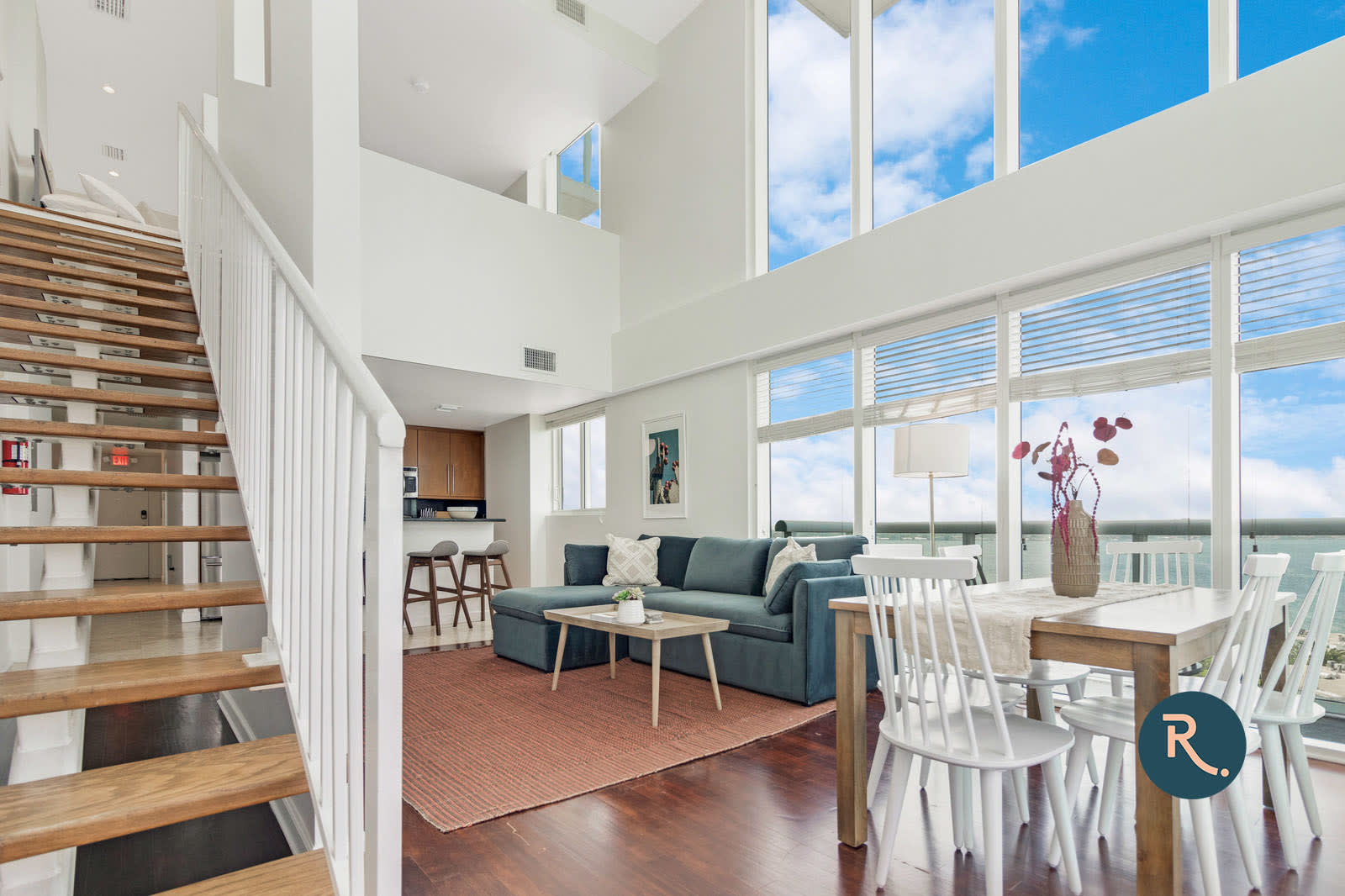 Breathtaking Bay Views And Heated Pool - Chic Miami Haven - Miami Beach, FL