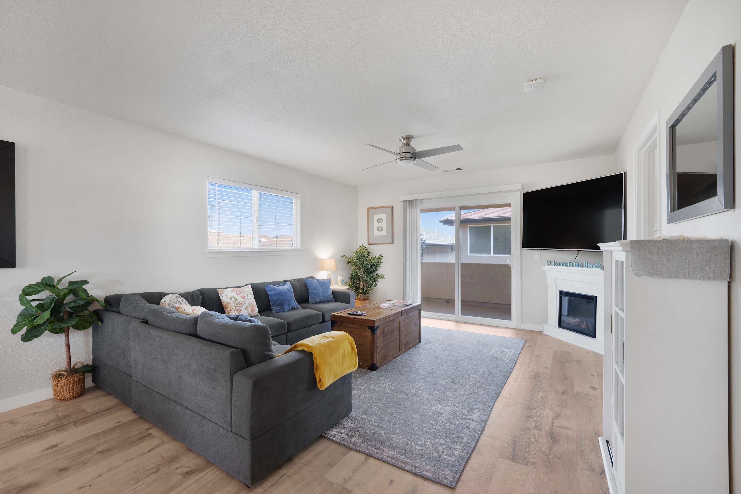 Spacious 4br Retreat, Walk To Beach, Arcade Game - Grover Beach, CA